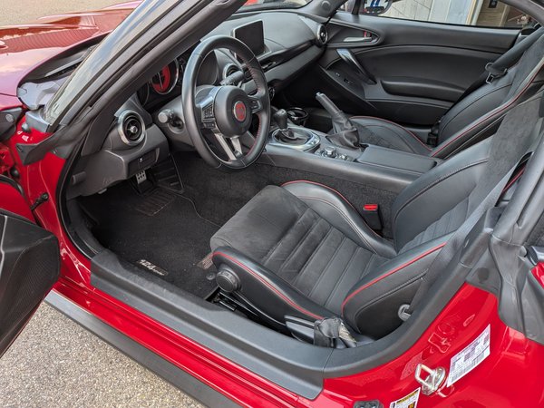 Fiat 124 Spider Abarth for Sale in PONTIAC, MI | RacingJunk