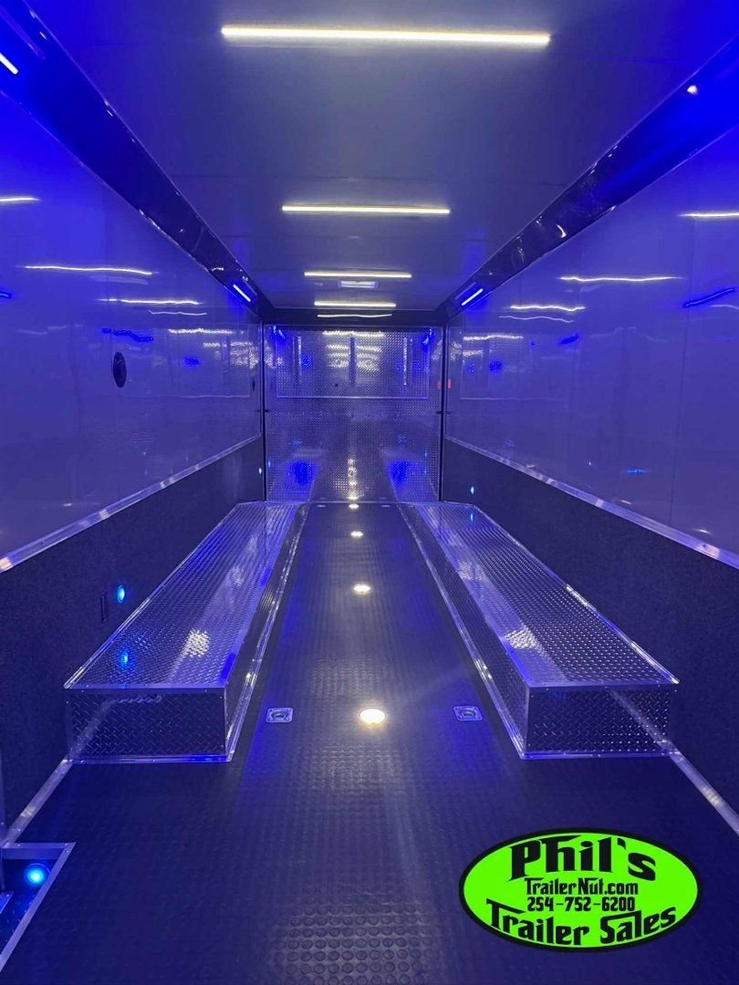 32' LATE MODEL RACE TRAILER TRAILER WITH RAMP OVERS EXTRA HT for Sale ...