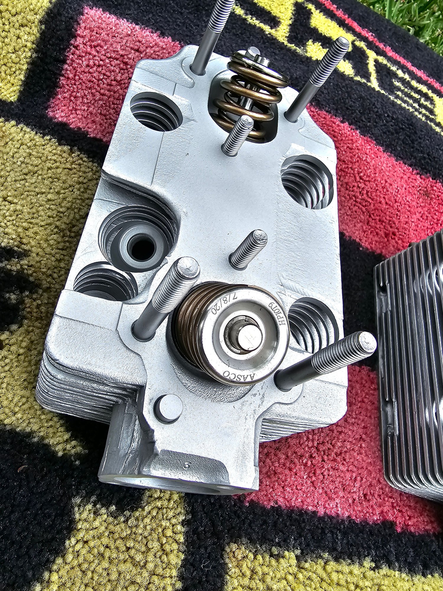 1977 Twin Plug 930 Turbo 3.3 Cylinder Heads Fully Rebuilt - Rennlist ...