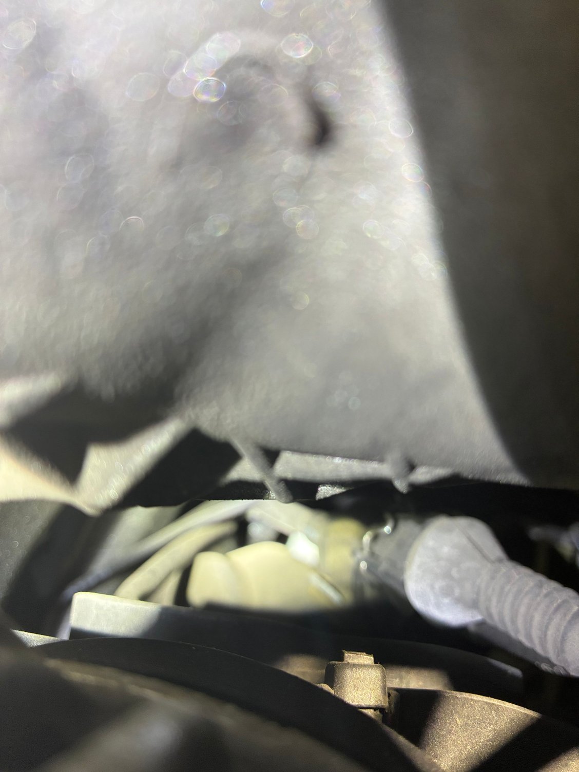 Is thsi line for the gas tank vent hose ?? - Rennlist - Porsche ...