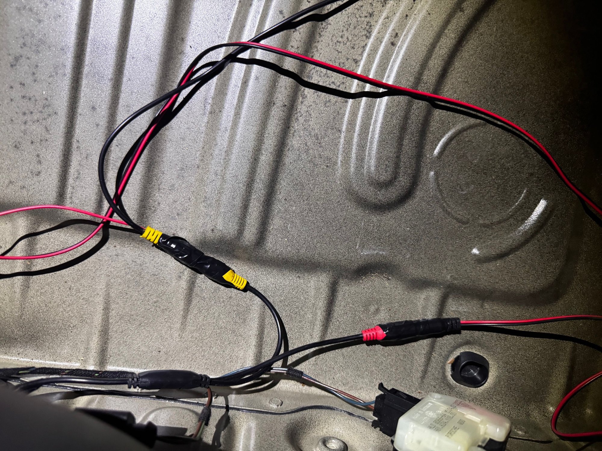 DIY: 981 Boxster JoyeAuto CarPlay and Rear Camera Installation [Photos ...