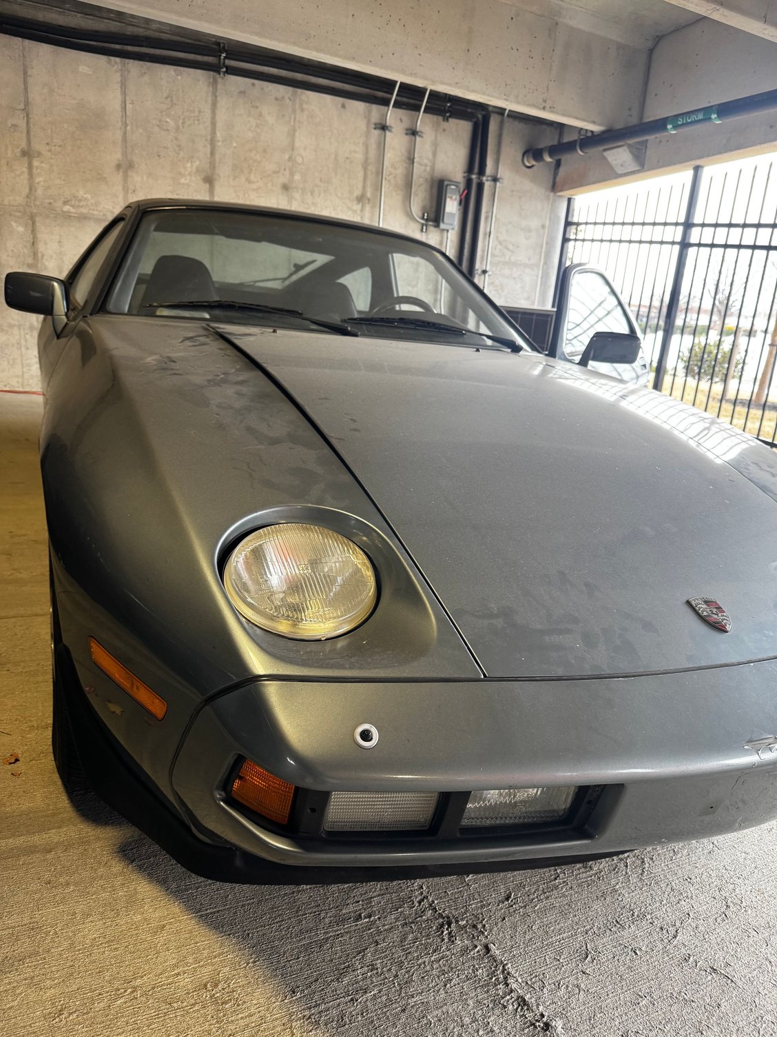 Gap in front hood - Rennlist - Porsche Discussion Forums