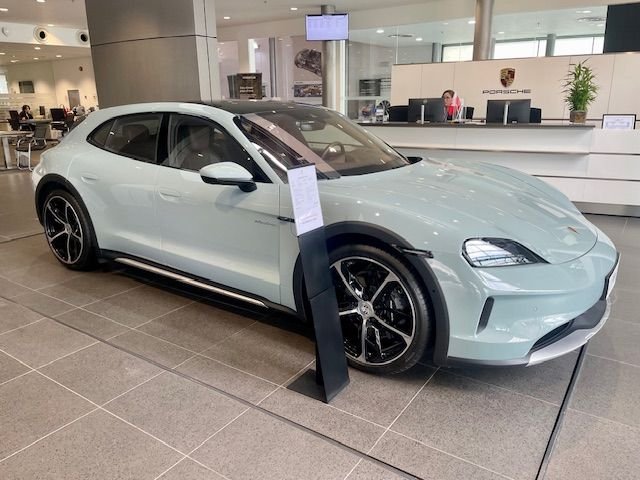 Shade Green Metallic - Rennlist - Porsche Discussion Forums