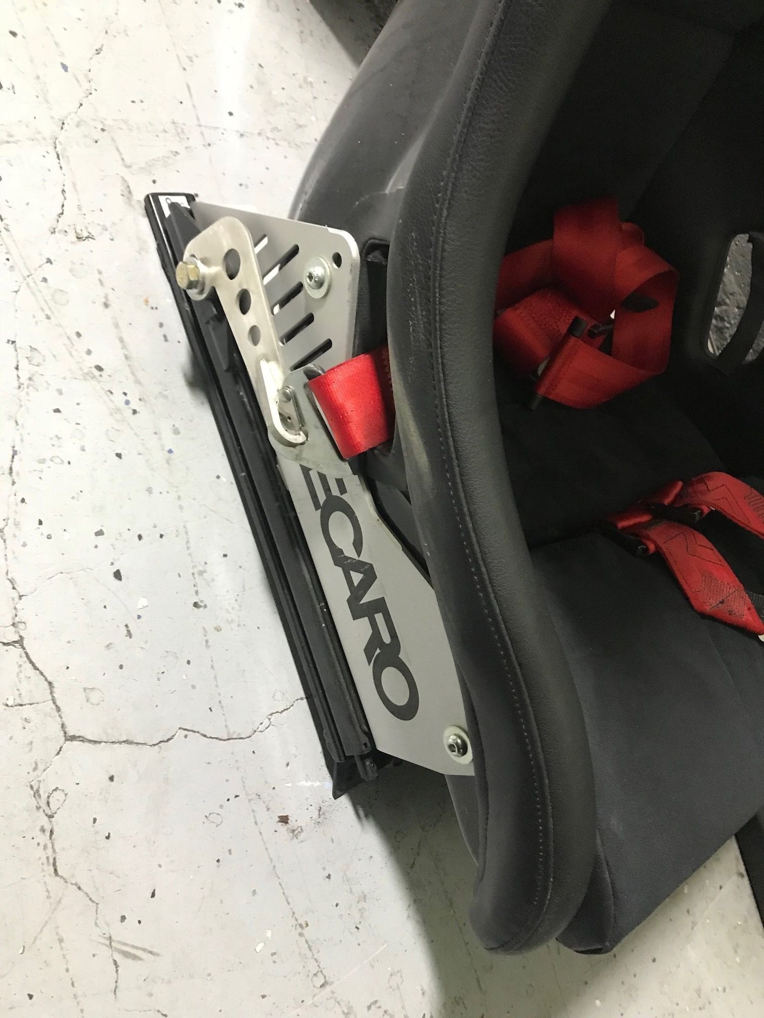 Recaro Pole Position WTB: Recaro Pole Position (jersey red) - Pelican ...