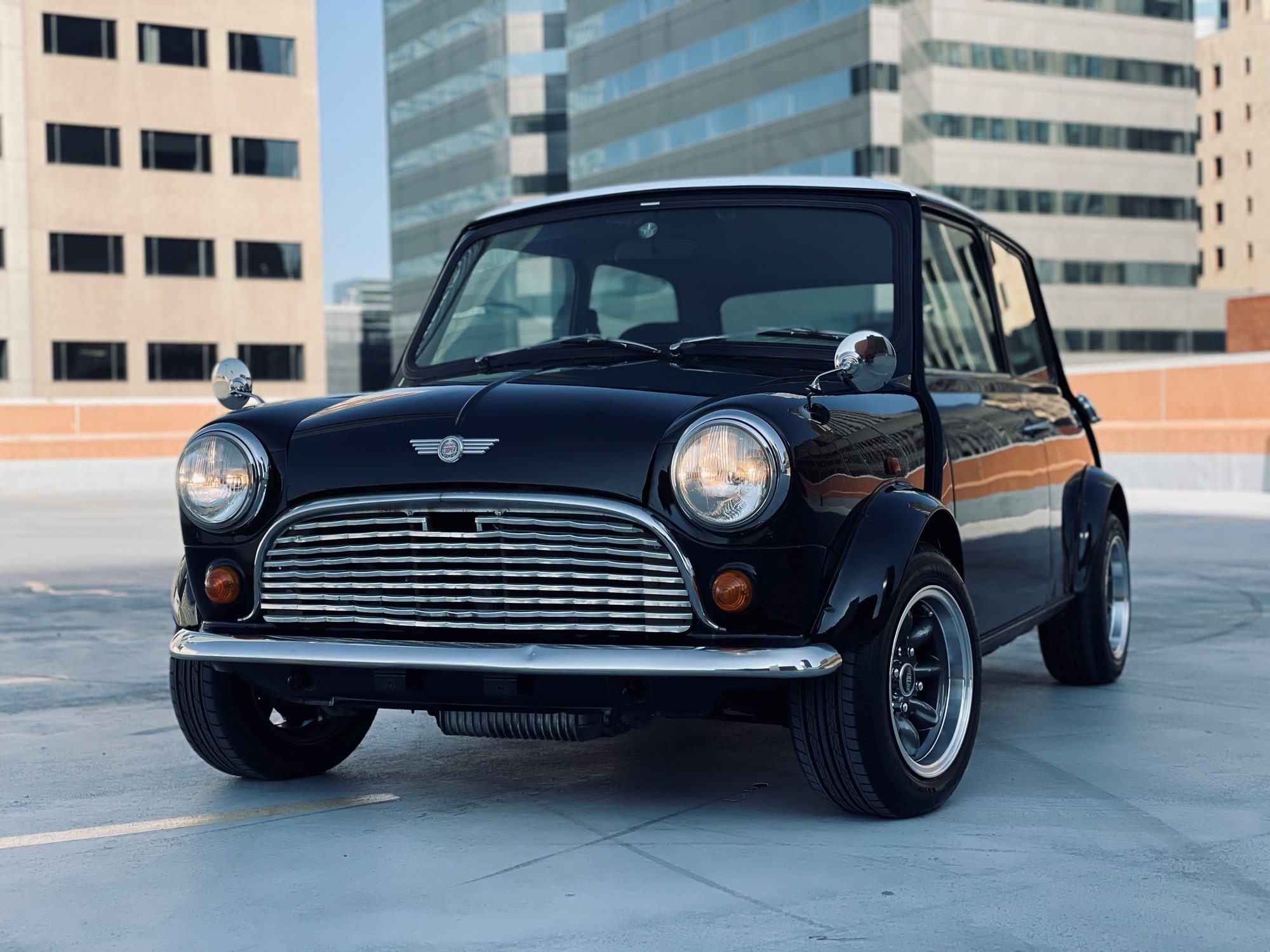 1995 Classic Mini Cooper // 1275cc // 4-Speed Manual // Factory AC ...