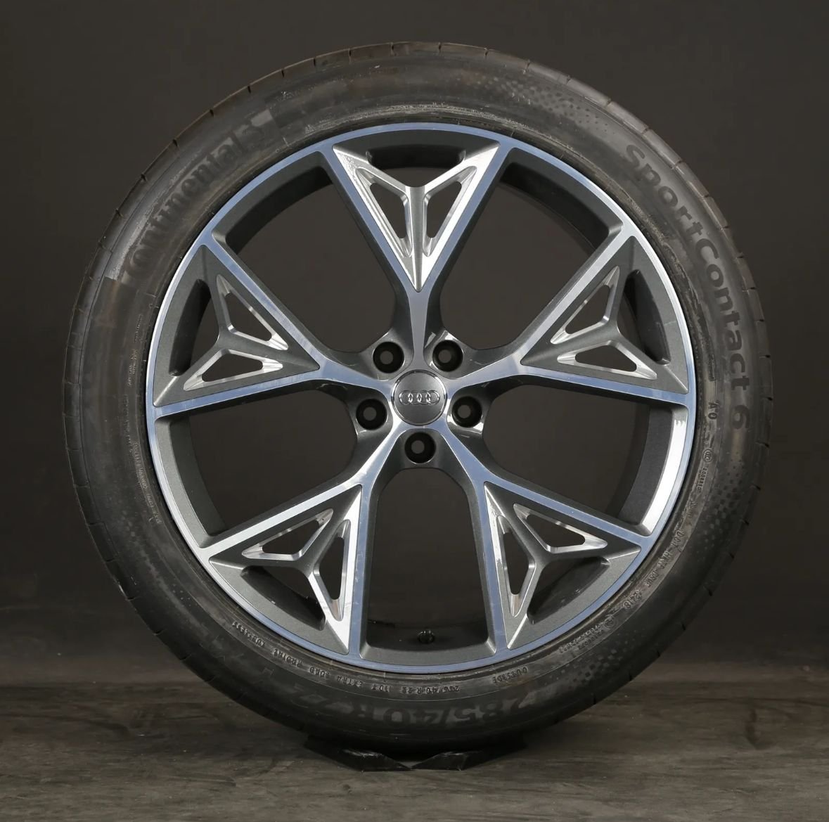 Size specs of RS Q8 22" wheels? - AudiWorld Forums