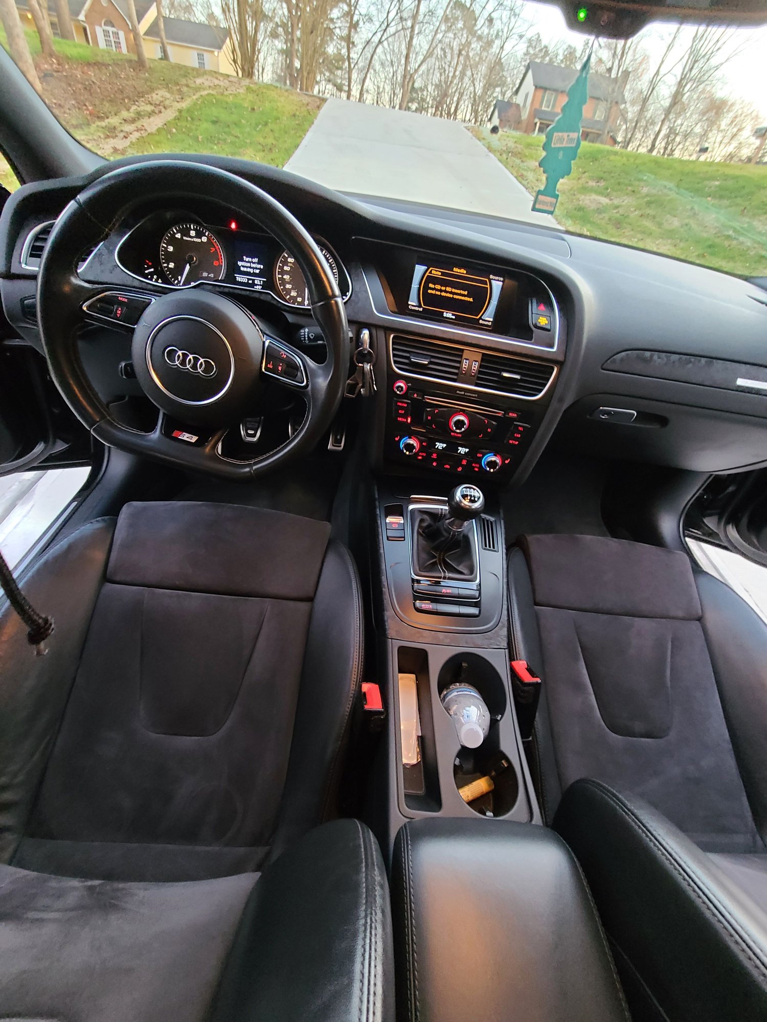 Manual B8.5 S4 - AudiWorld Forums