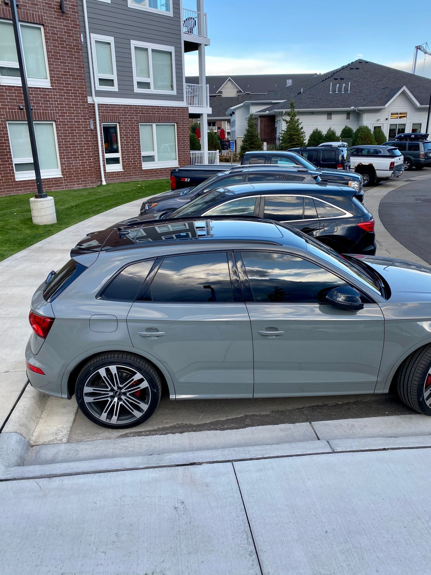 2020 SQ5 21" OEM Wheels with Summer Tires 6,800 miles - AudiWorld Forums