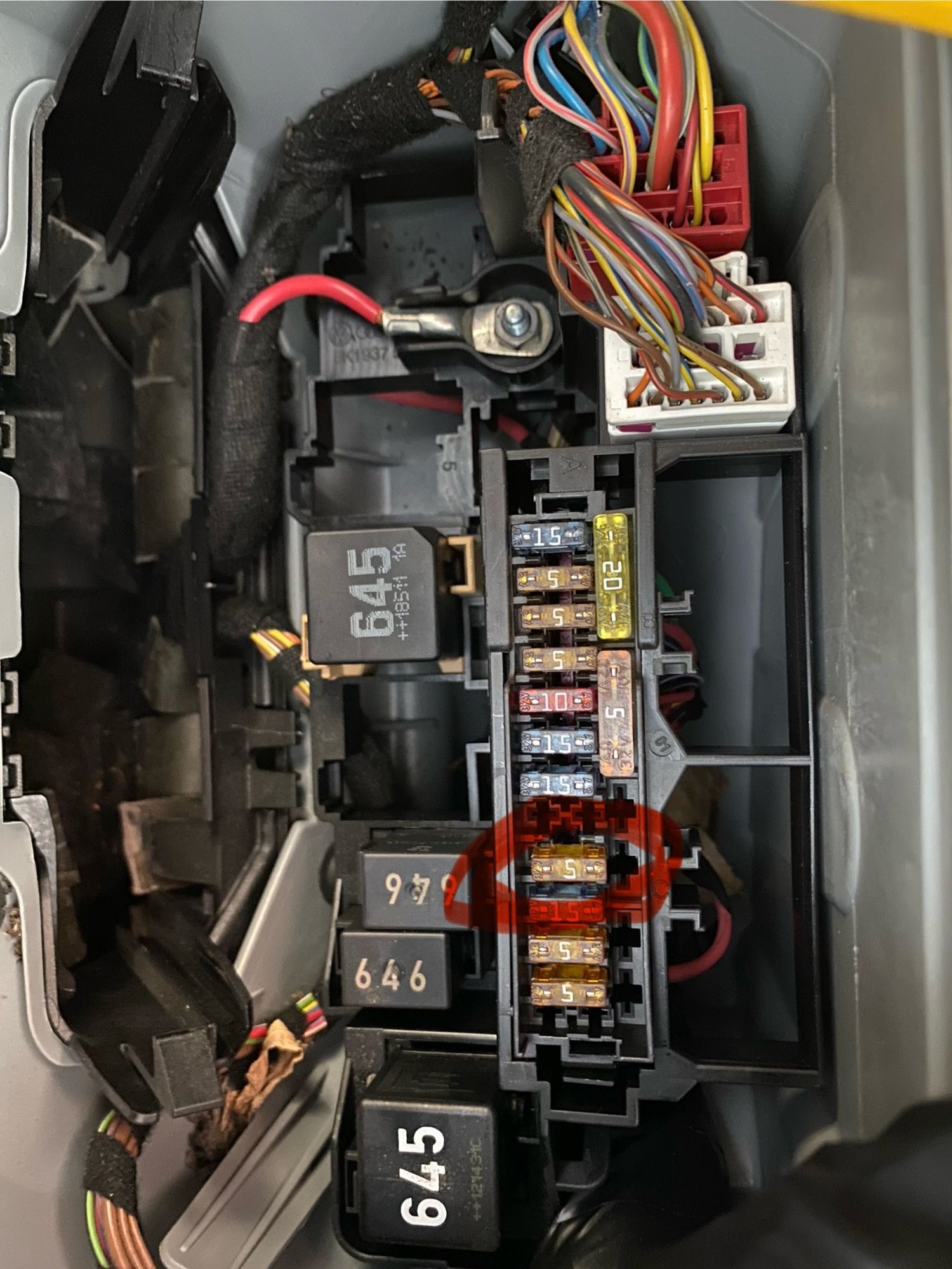 PLEASE HELP!! - AudiWorld Forums