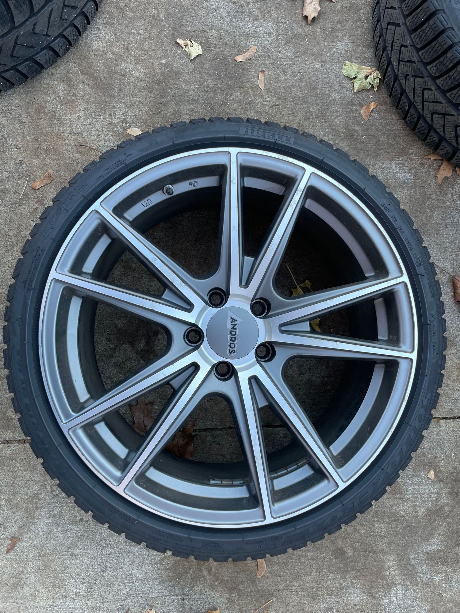 Set of 4 Andros Spec K 19x8.5 ET45 with Pirelli Sottozero 3, 235/35-19 ...