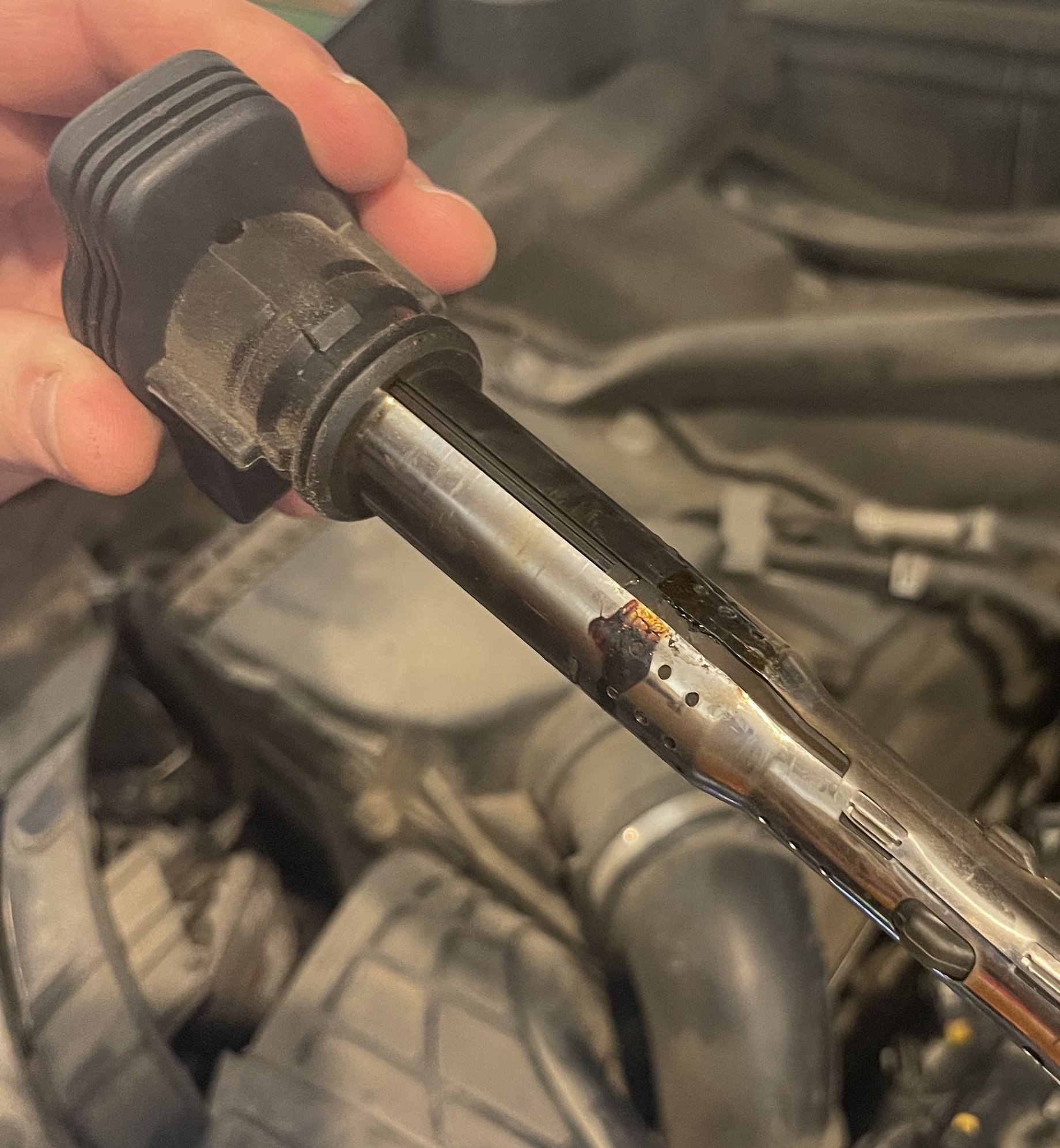 Spark plug coils with burned oil ? on them - Page 2 - AudiWorld Forums