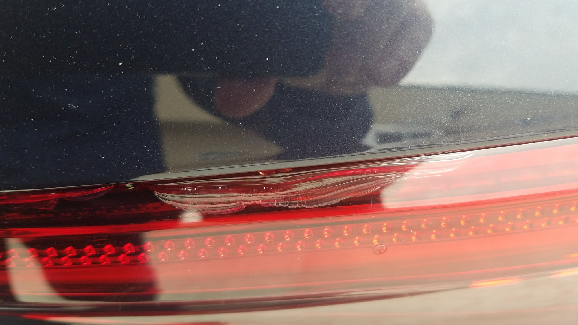 Damage inside the tail light - AudiWorld Forums