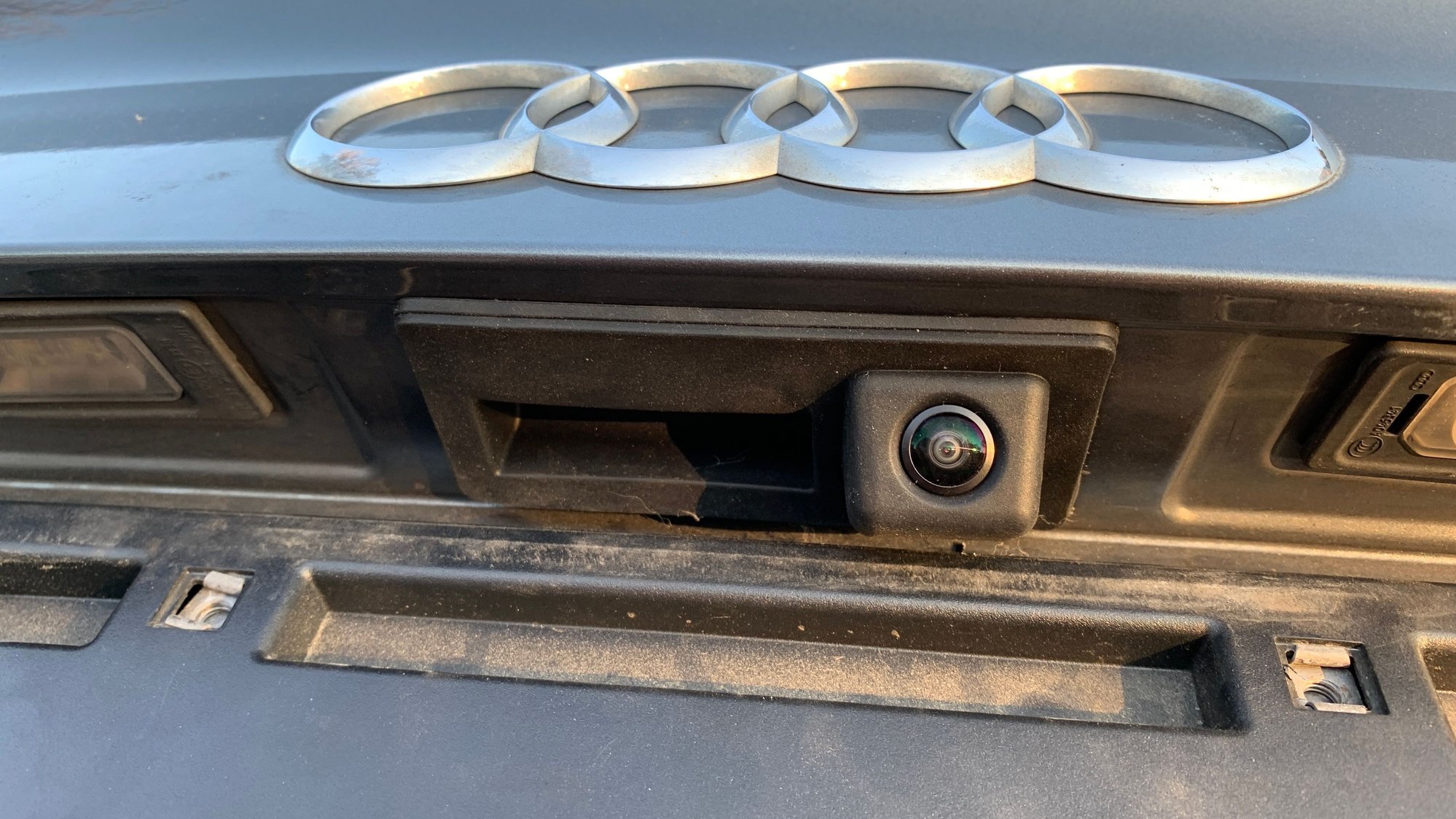 Wireless CarPlay and Backup Camera 2013 A4 B8 - AudiWorld Forums