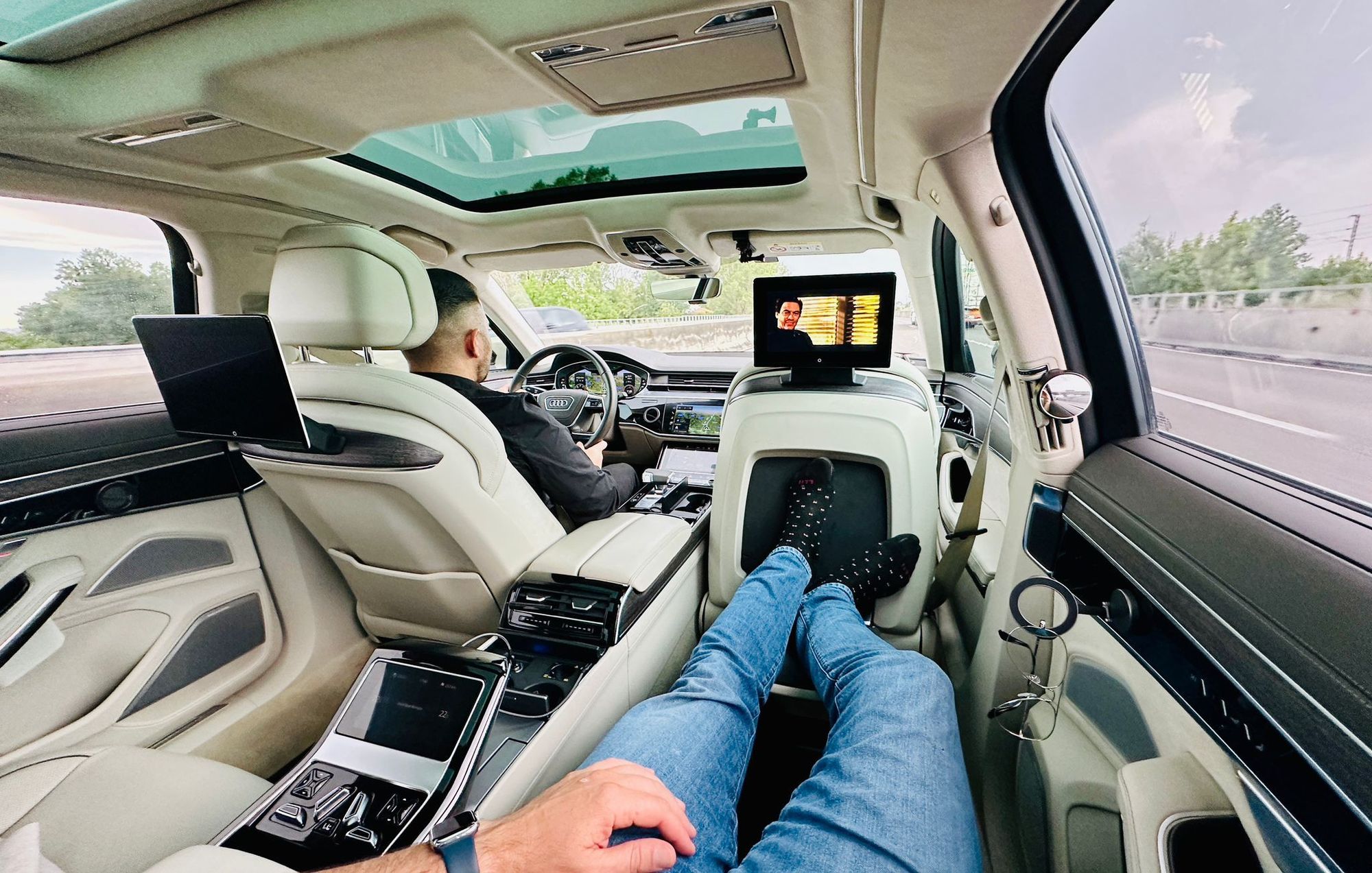 IT: Travelling in max comfort... - AudiWorld Forums