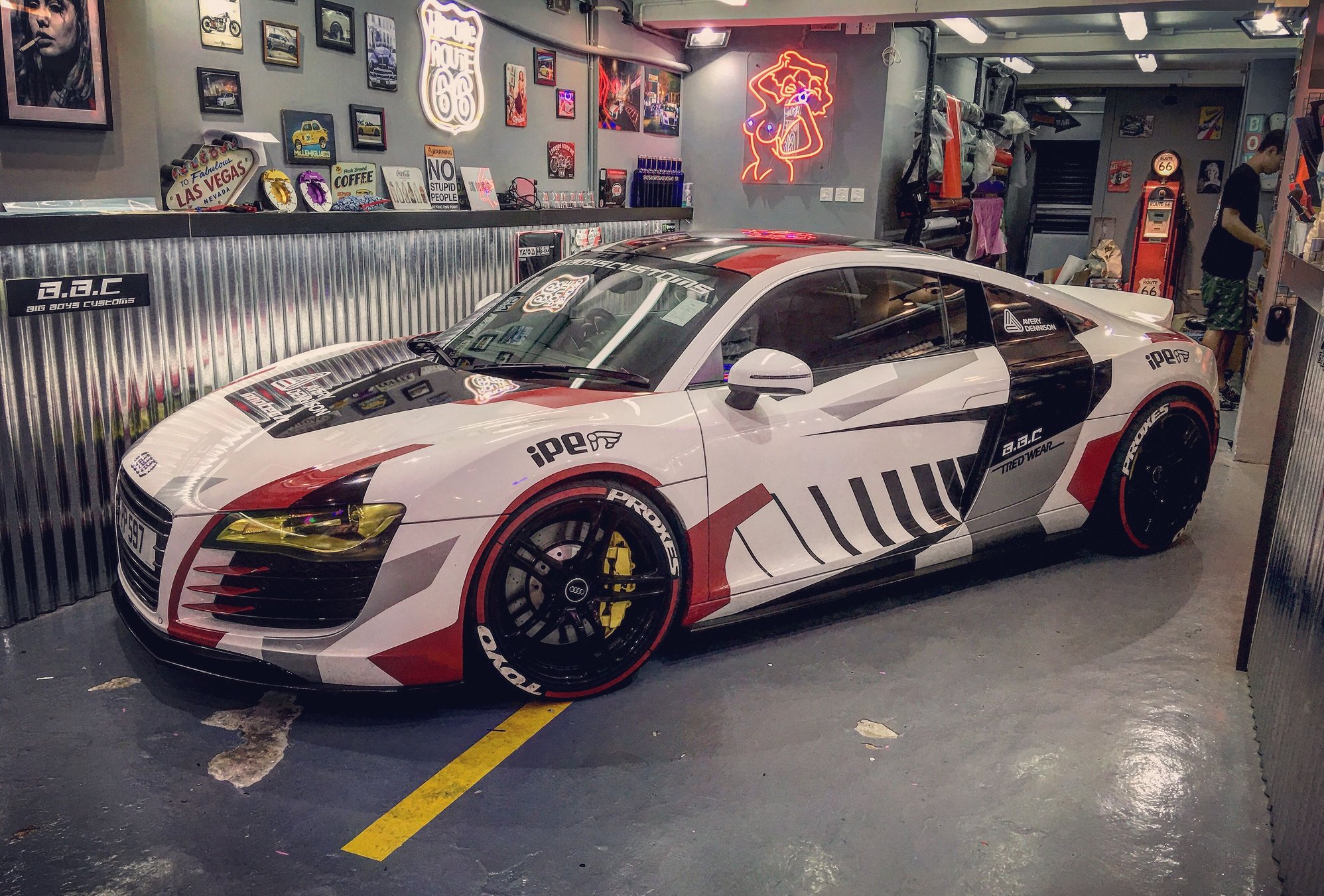 Audi R8 LB Performance Liberty Walk replica rear duck spoiler ...