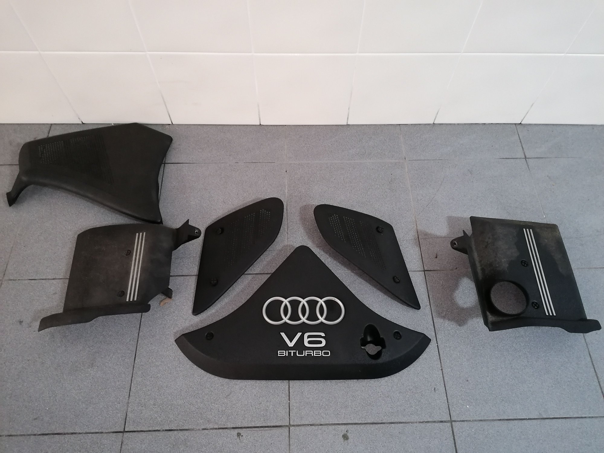 Audi Other Full set of AUDI 2.7T engine covers with locking pins ...