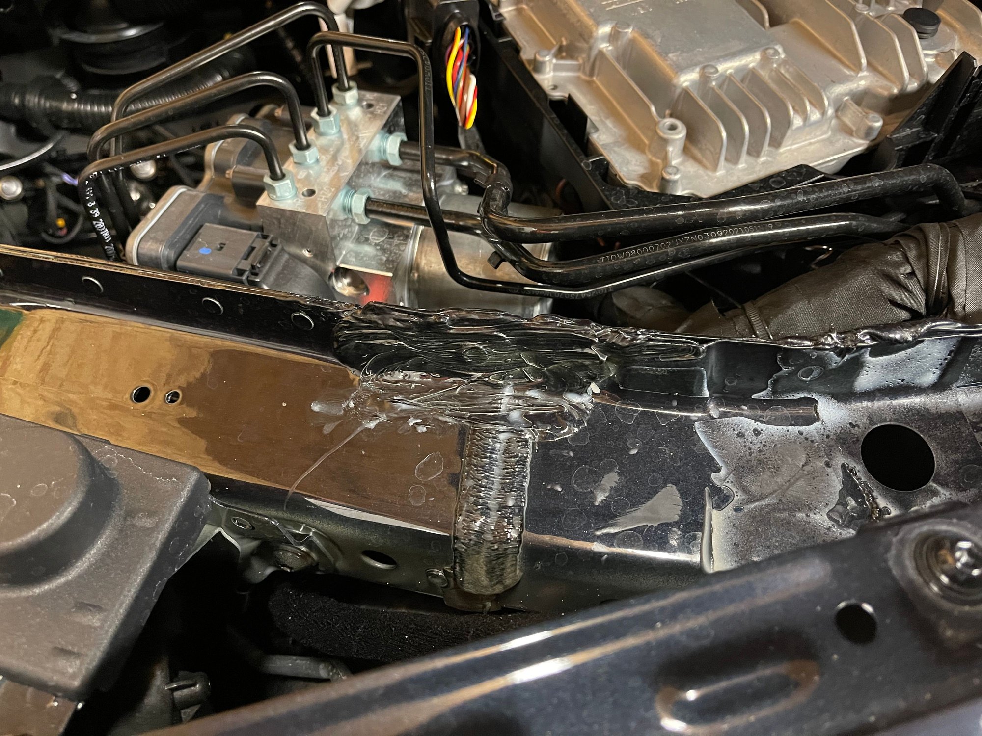 SQ7 frame under the hood? - Page 2 - AudiWorld Forums