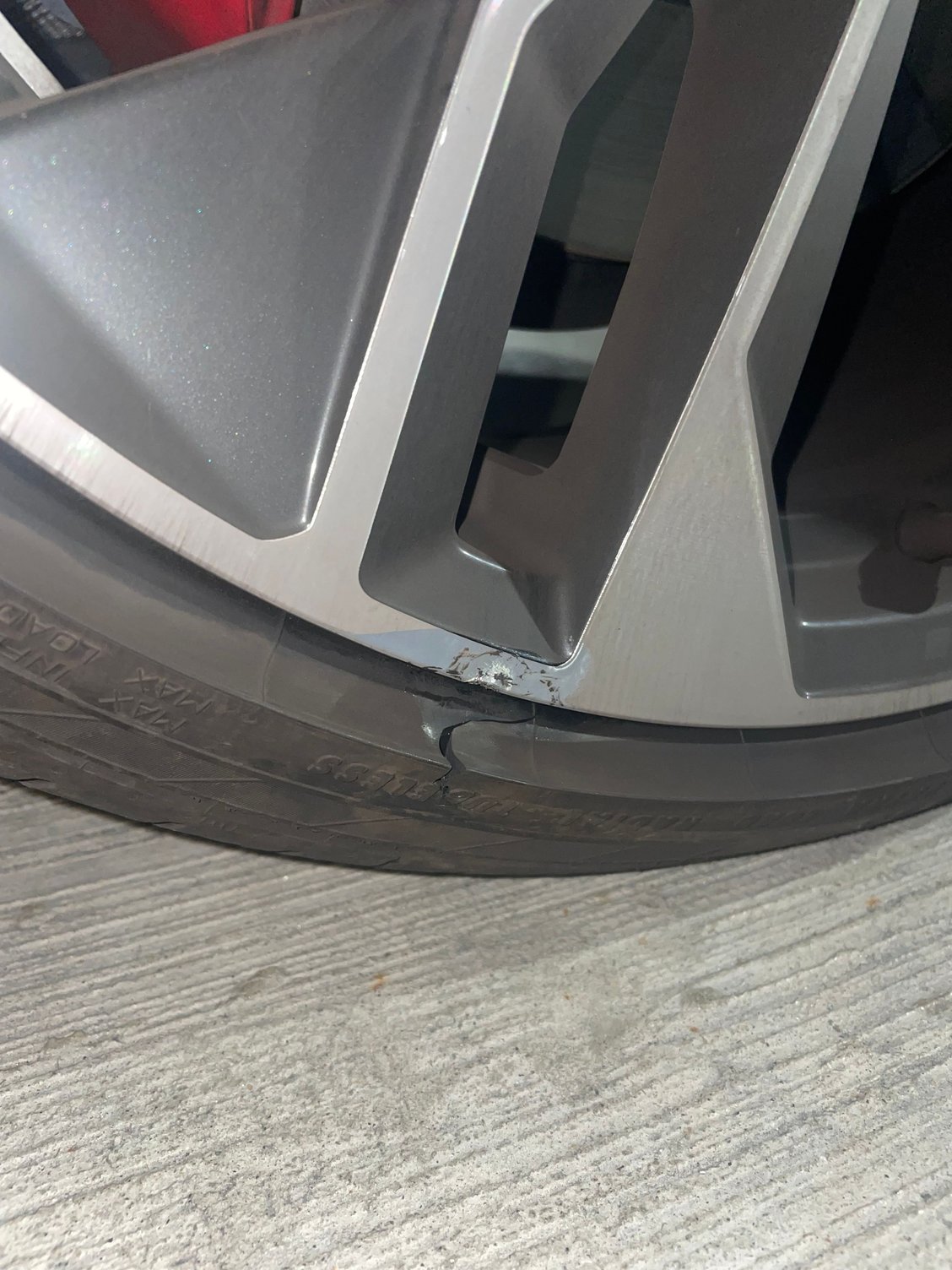 Help with tire - AudiWorld Forums