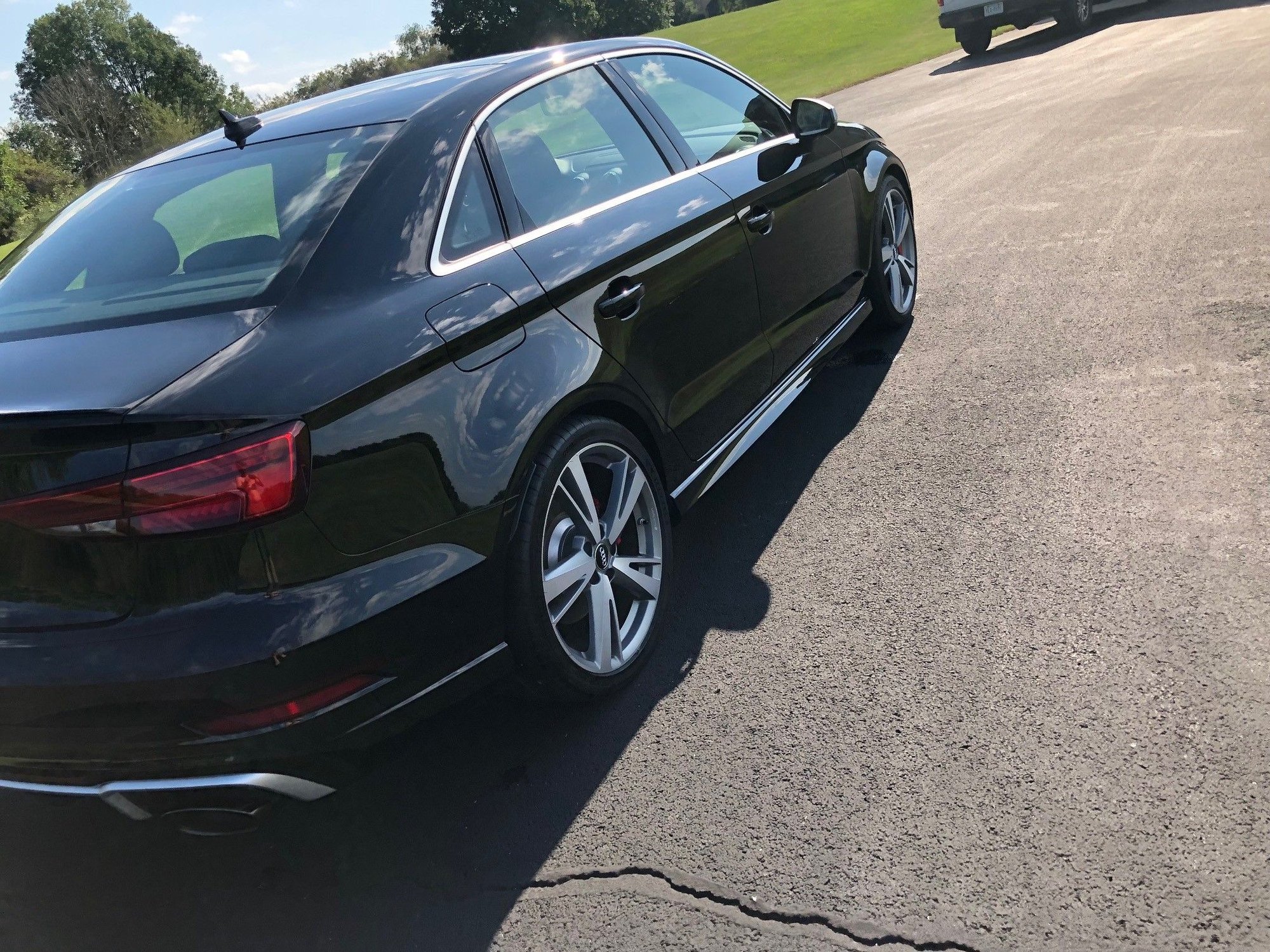 2019 RS3 - Mythos Black Metallic - AudiWorld Forums