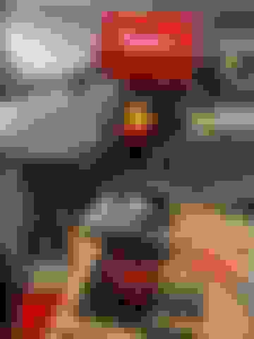 Broken drive shaft bolt rear differential - AudiWorld Forums