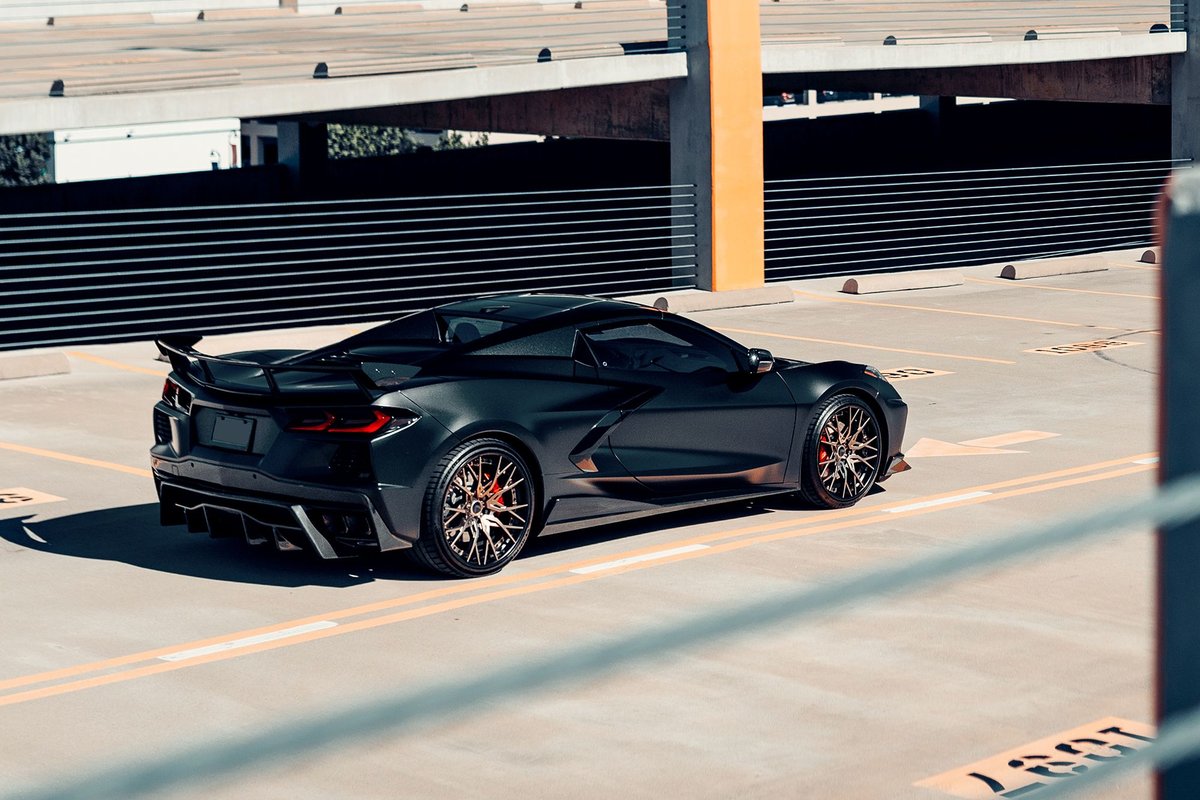 Wrapped Corvette C8 on Forgedlite DC20 2pc Forged Wheels Photoshoot ...