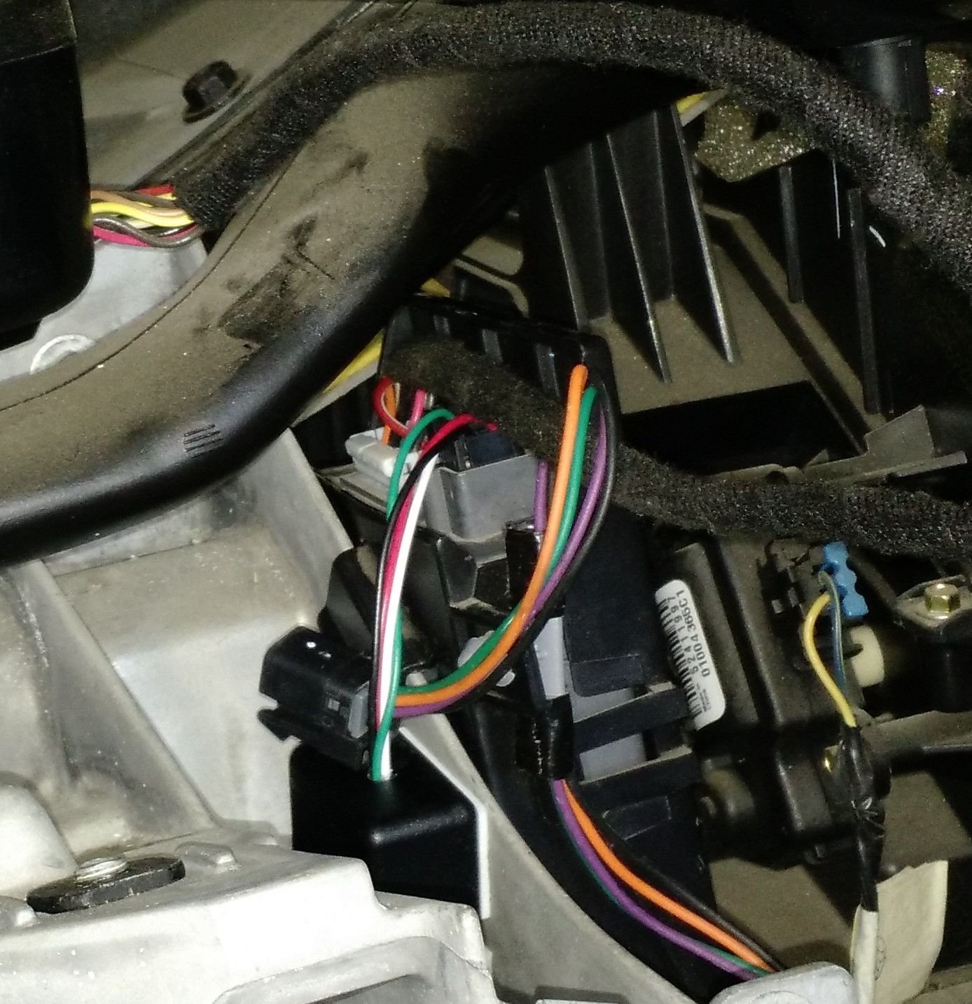 "Service Column Lock" What is the best solution of 4 ideas and why ...