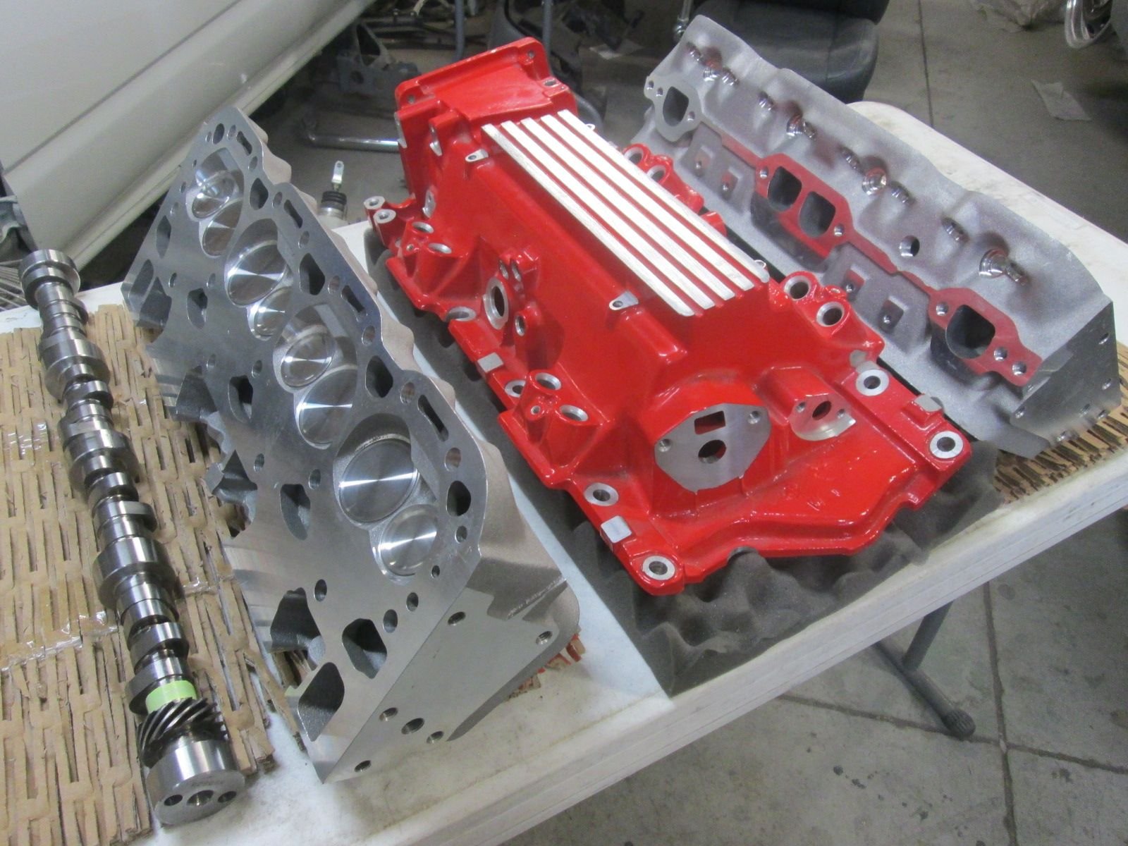 FS (For Sale) NOS NIB GM Performance LT4 GS Heads, intake and Cam ...