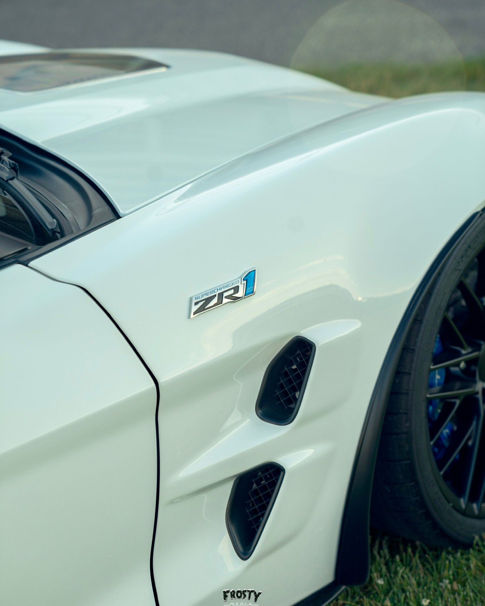 FS (For Sale) 2011 Artic white ZR1 1ZR 12k miles - CorvetteForum - Chevrolet Corvette Forum ...