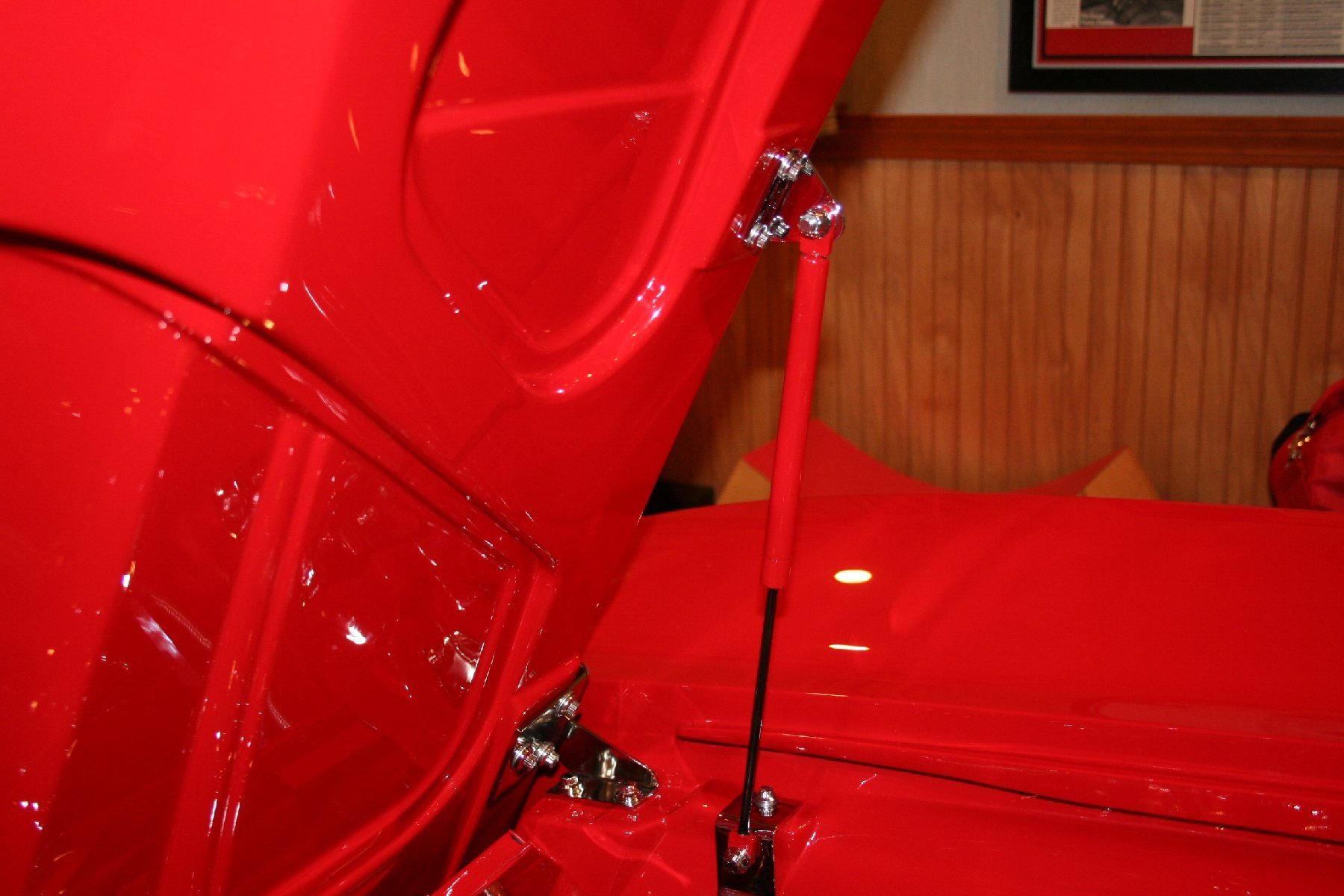 C2 Hood Gas Struts - CorvetteForum - Chevrolet Corvette Forum Discussion