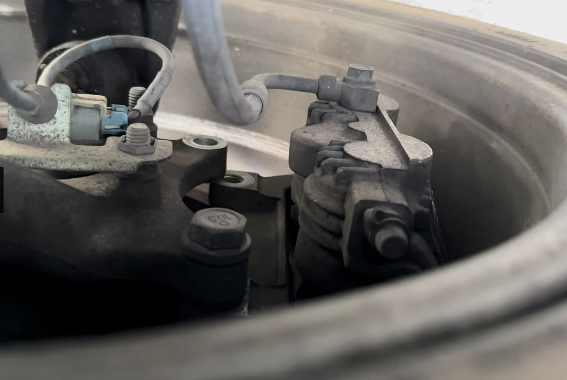 Bolt size for the caliper bracket-spindle? - CorvetteForum - Chevrolet ...