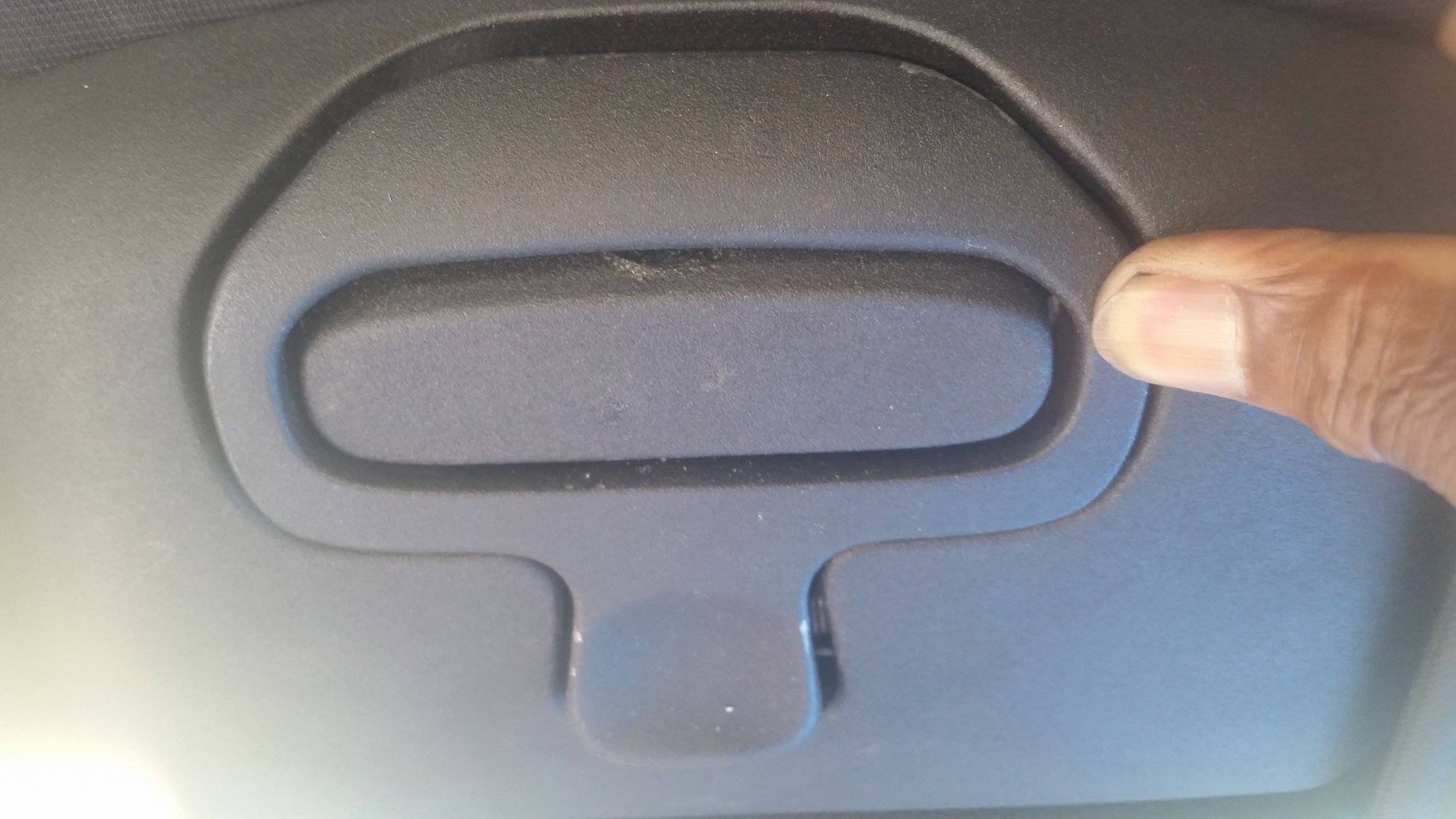 convertible top front latch - CorvetteForum - Chevrolet Corvette Forum ...