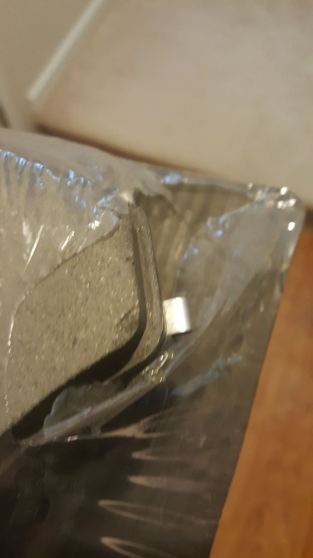 Brake pad chip - CorvetteForum - Chevrolet Corvette Forum Discussion