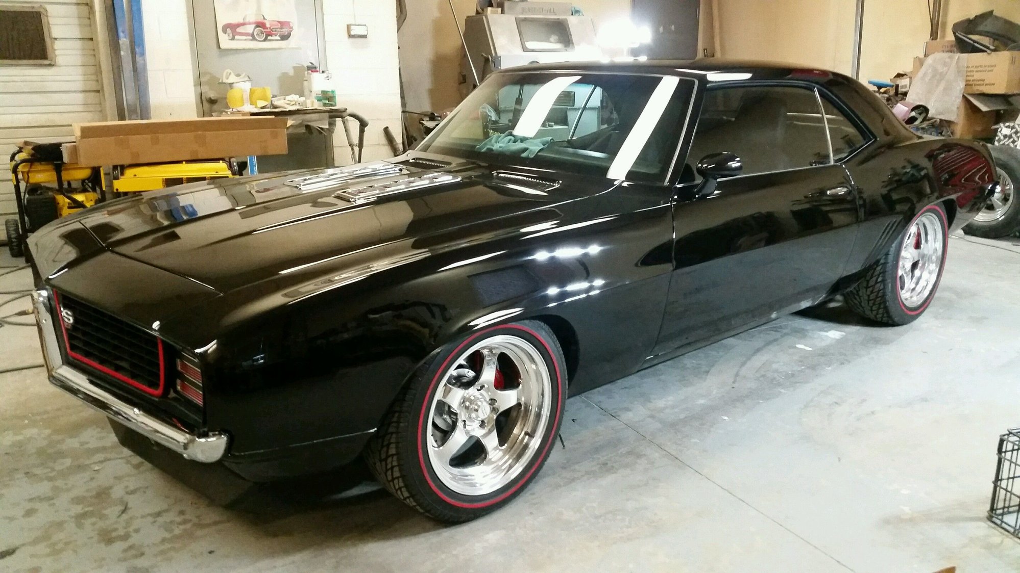 C2 Mid year Glass - Who is the real manufacturer - CorvetteForum ...