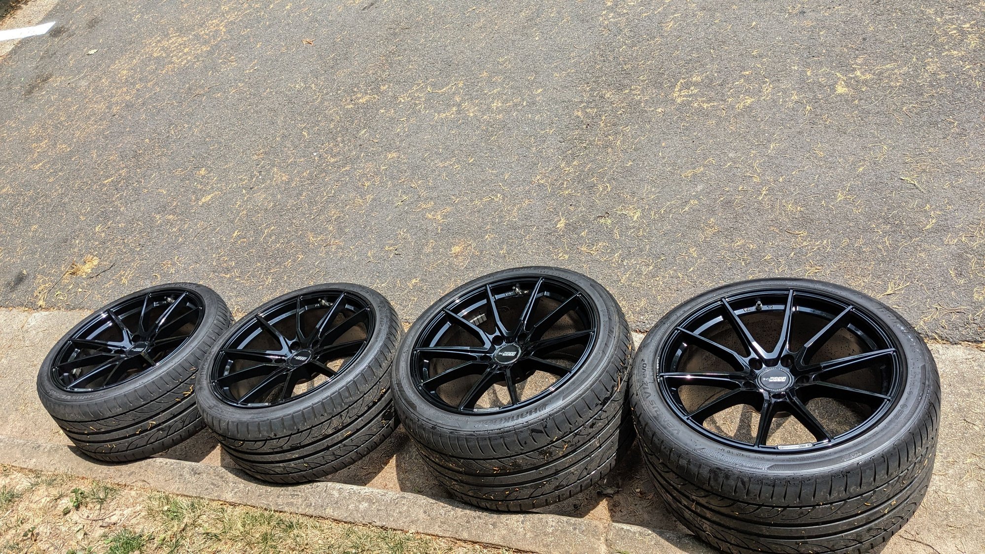 WTT (Want To Trade) Flow One F4 Wheels and Tires - CorvetteForum ...