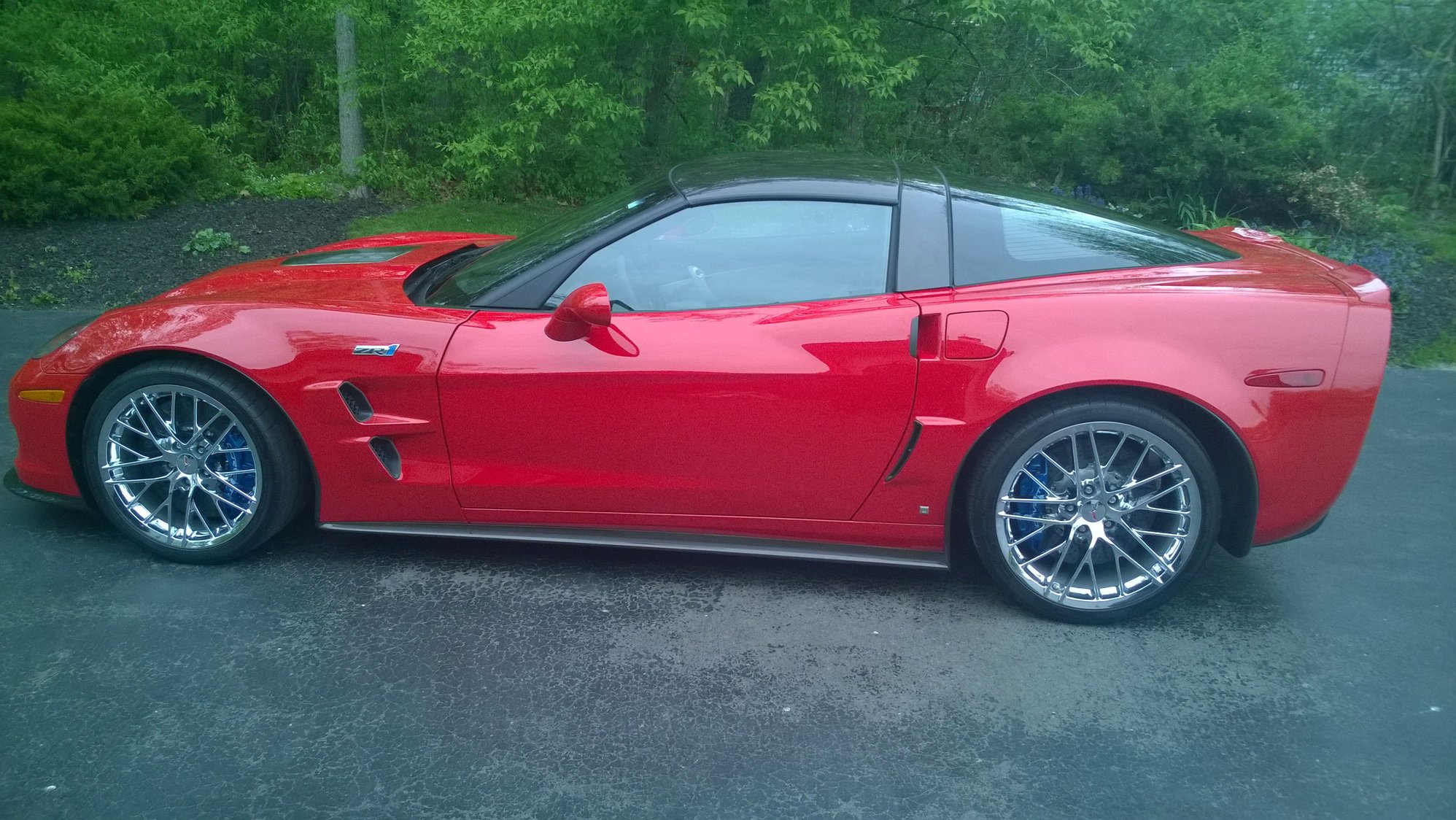 ZR1 09 zr1 for sale *red* - CorvetteForum - Chevrolet Corvette Forum ...