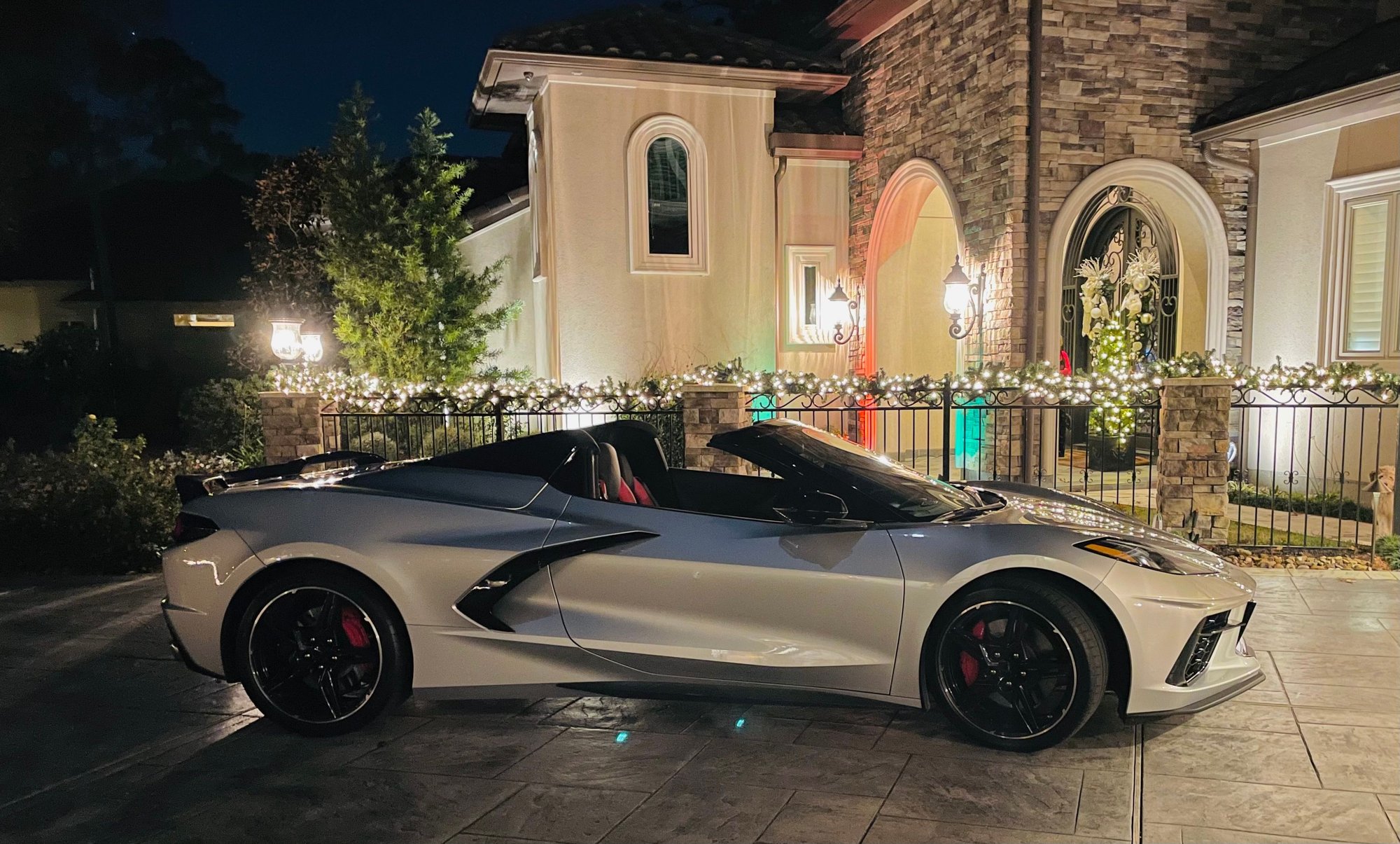 night time C8 pic - CorvetteForum - Chevrolet Corvette Forum Discussion