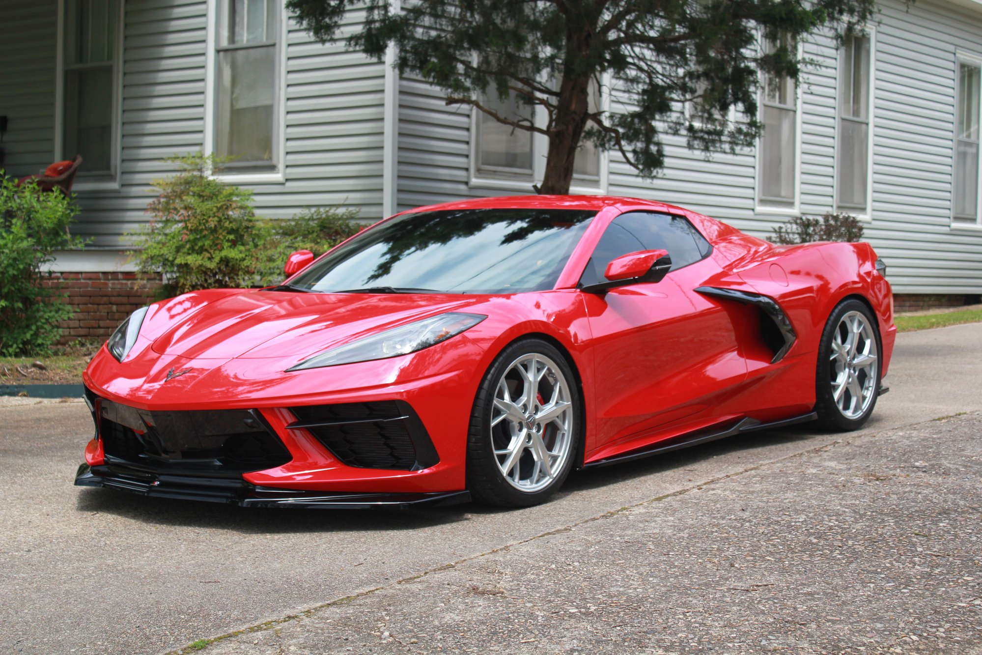 Ever wonder what the bottom of a lowered C8 looks like after a year LOL ...