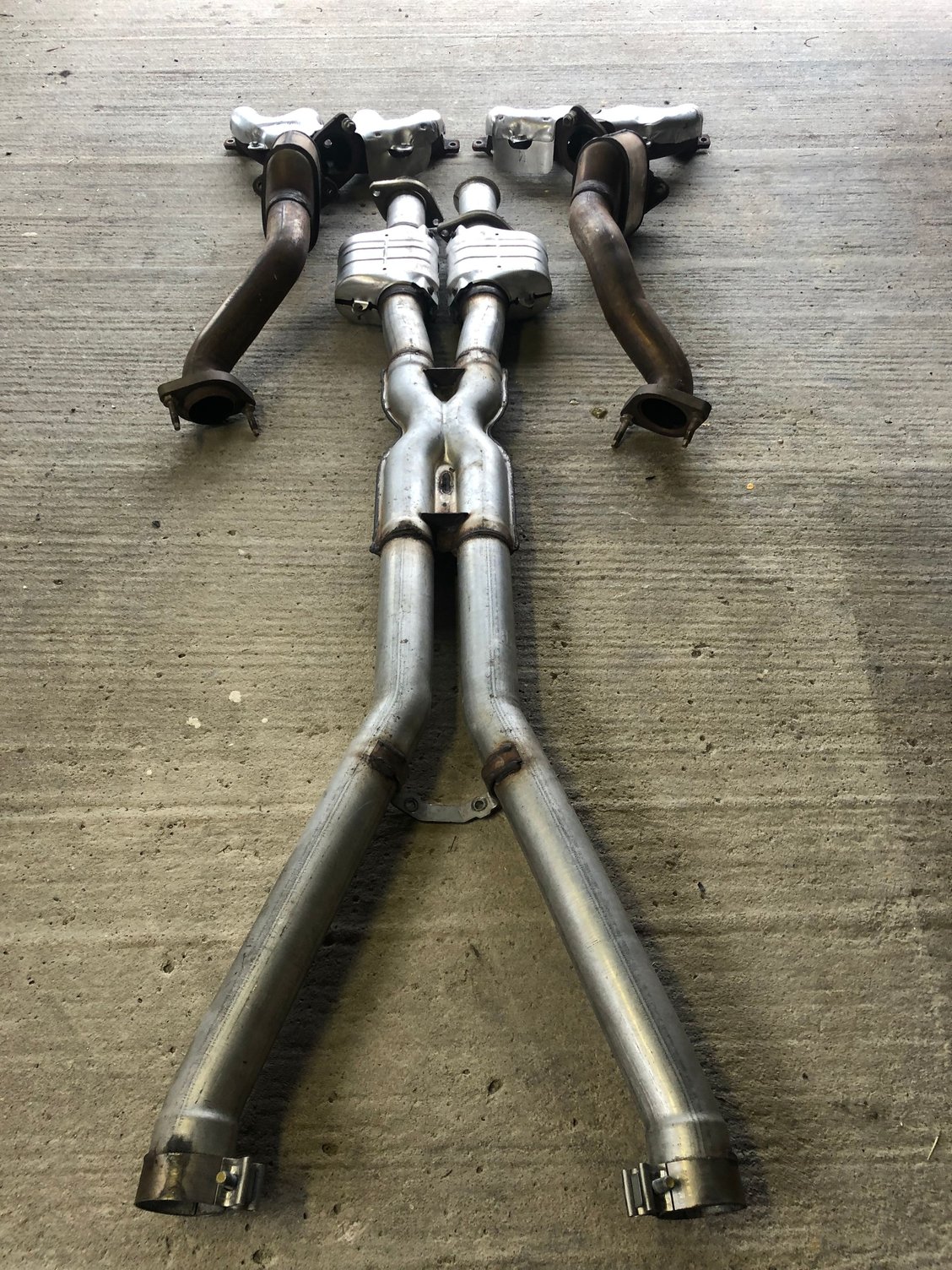 FS (For Sale) Ls3 exhaust manifolds, down pipes and mid pipes ...