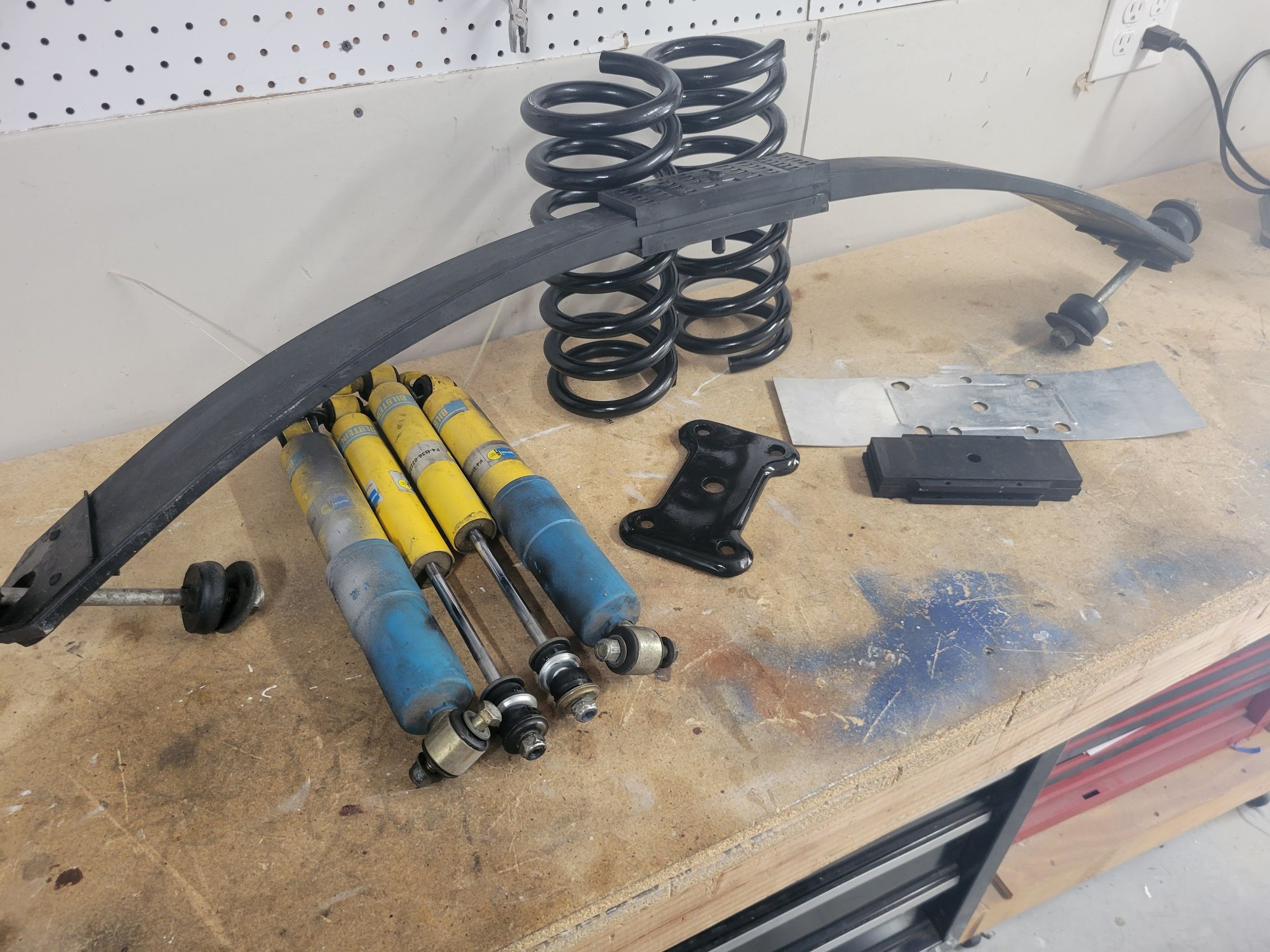 FS (For Sale) Rear mono spring, front springs, Bilstien shocks from ...
