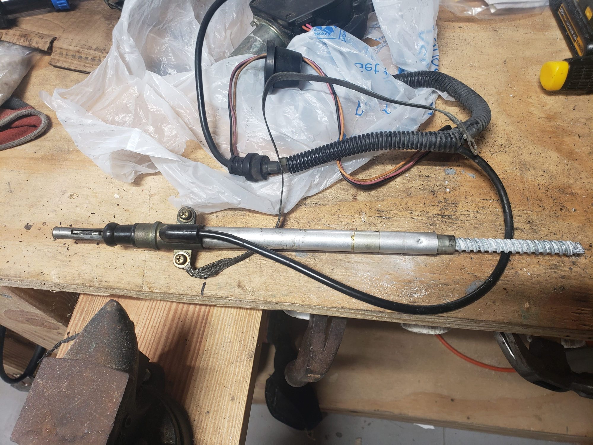 c5 power antenna replacement - CorvetteForum - Chevrolet Corvette Forum ...