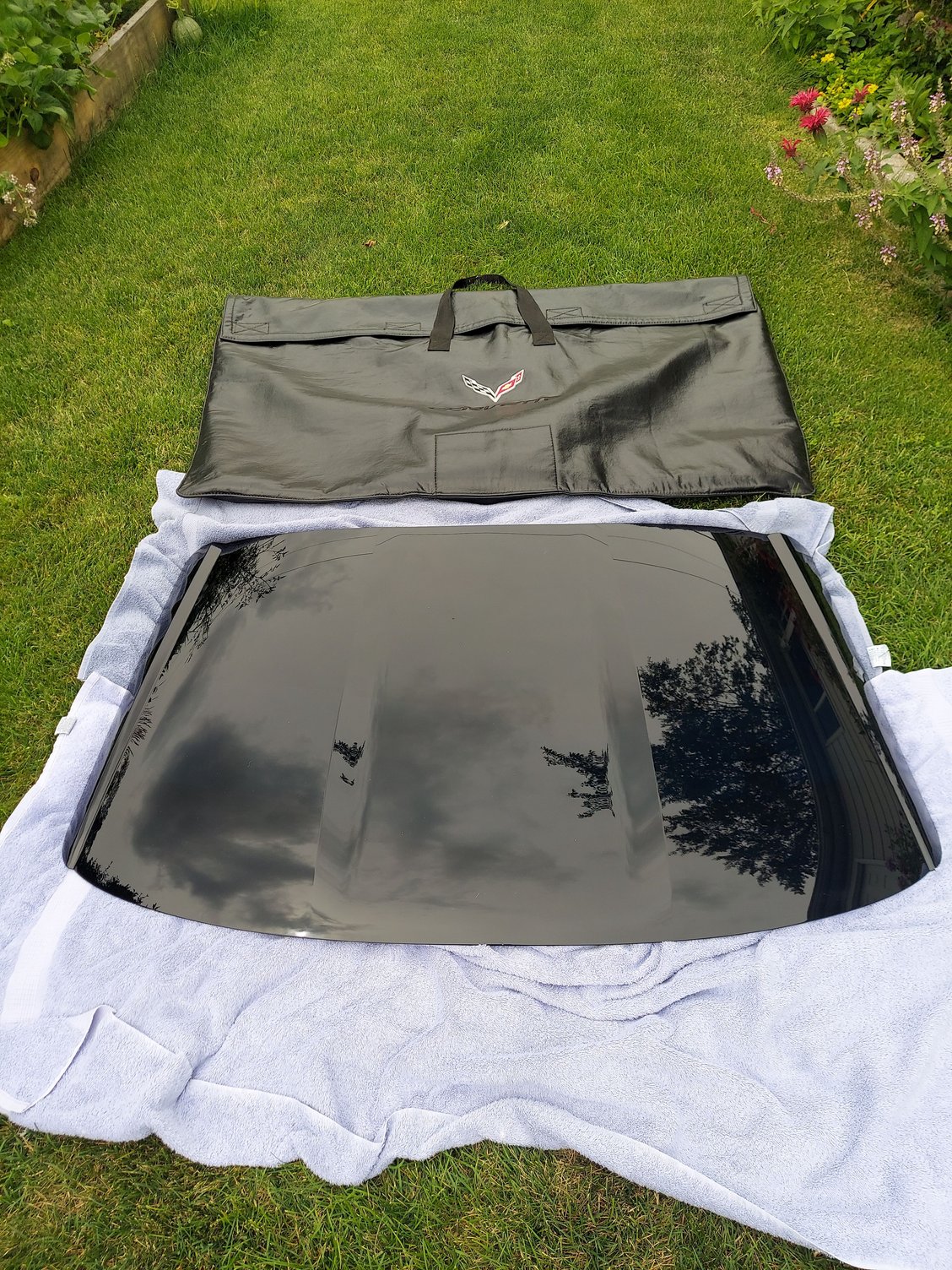 FS (For Sale) Transparent c7 Roof - CorvetteForum - Chevrolet Corvette ...