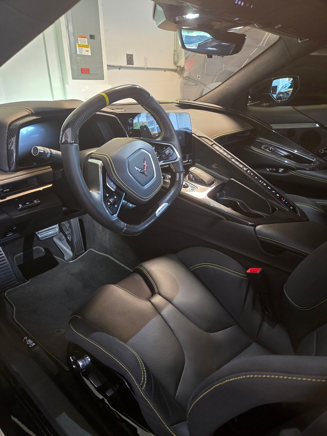 '23 Z06 - Carbon Aero/Carbon Wheels/Carbon Brakes - 3lz - CorvetteForum ...