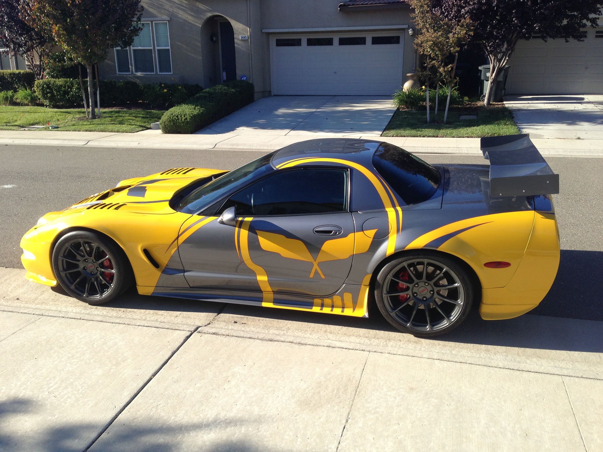 Z06 C6.R wrap? - CorvetteForum - Chevrolet Corvette Forum Discussion