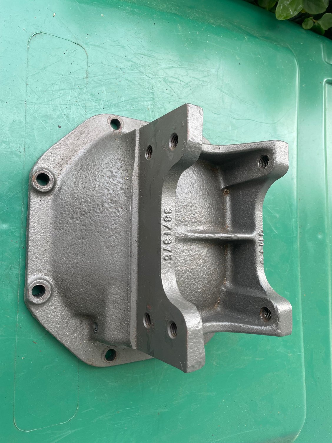 FS (For Sale) Rear differential cover 3871375 date H256 - CorvetteForum ...