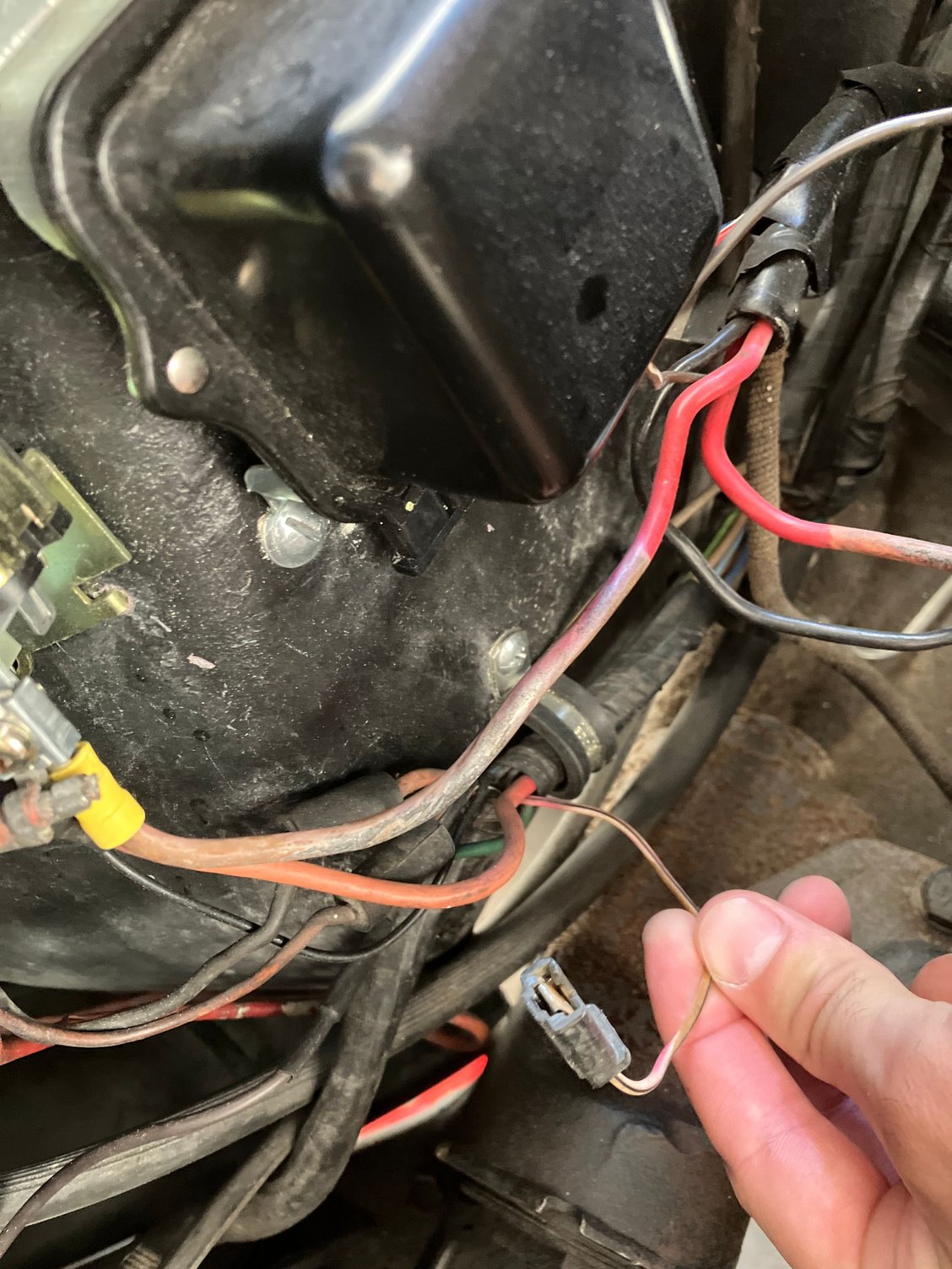 1968 Horn Relay - CorvetteForum - Chevrolet Corvette Forum Discussion