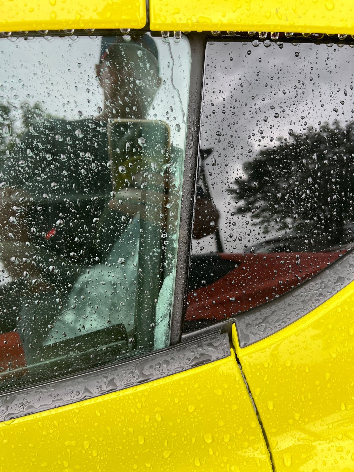 C8 window leak - CorvetteForum - Chevrolet Corvette Forum Discussion