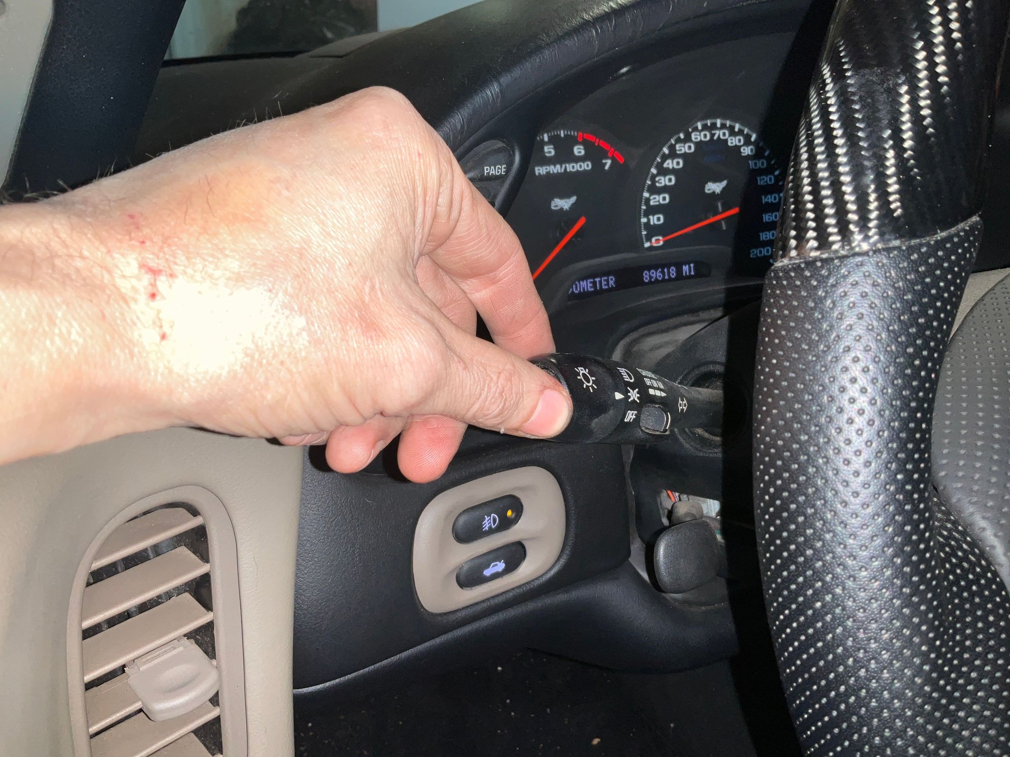 can't find odometer - CorvetteForum - Chevrolet Corvette Forum Discussion