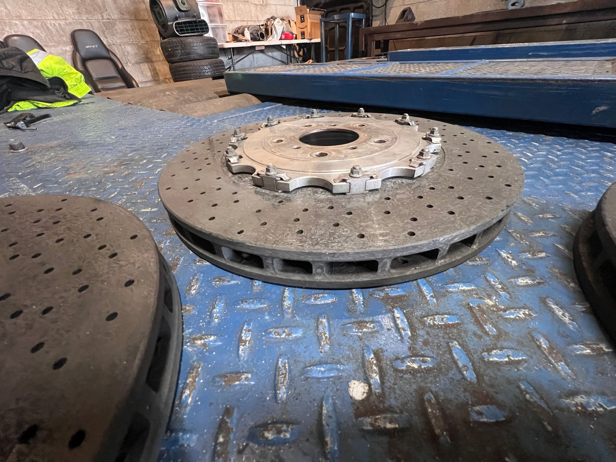 FS (For Sale) Full carbon cermaic brake setup (ZR1) - CorvetteForum ...