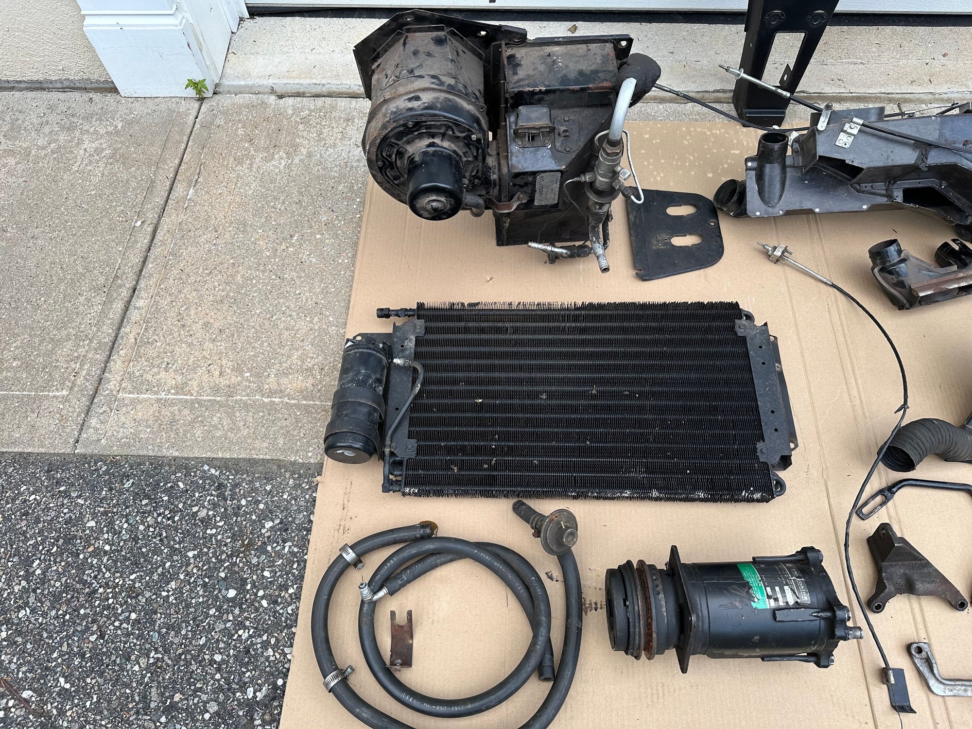 FS (For Sale) Complete Corvette 64-67 GM original air conditioning ...