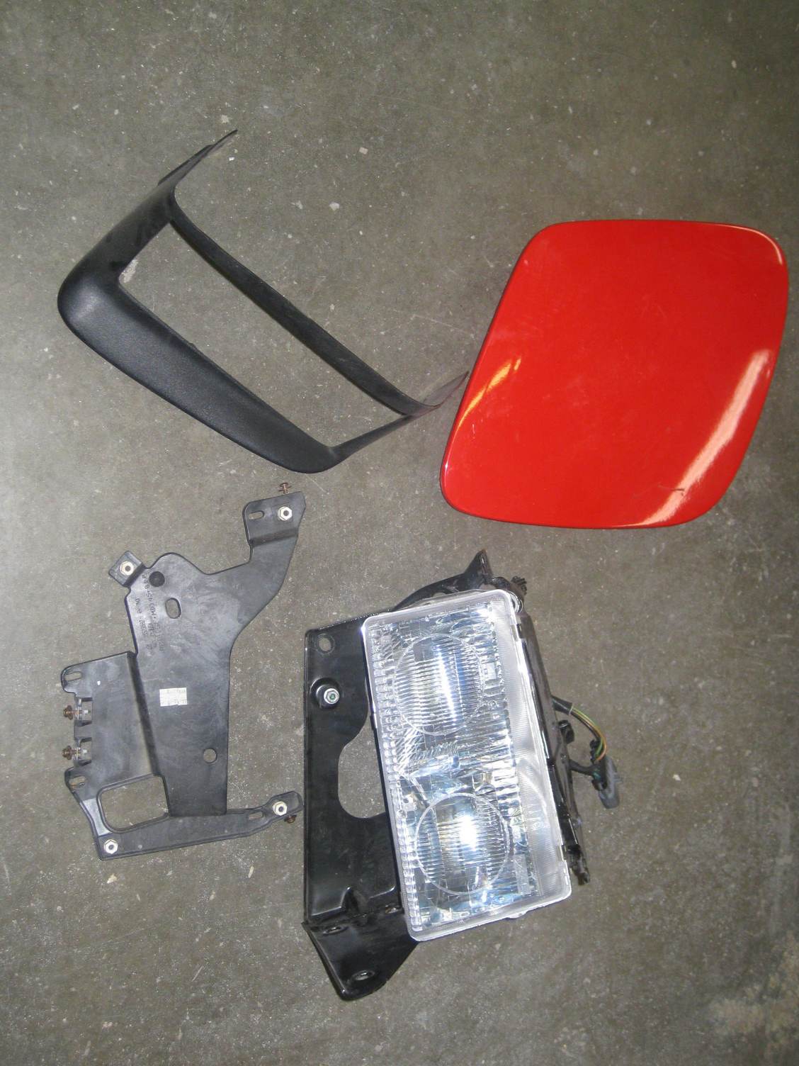 FS (For Sale) C5 OEM torch red headlight assemblies - CorvetteForum ...